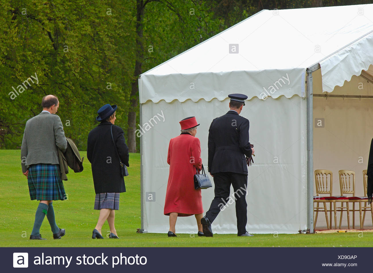 Queen Elizabeth Ii At Balmoral Castle High Resolution Stock Photography ...