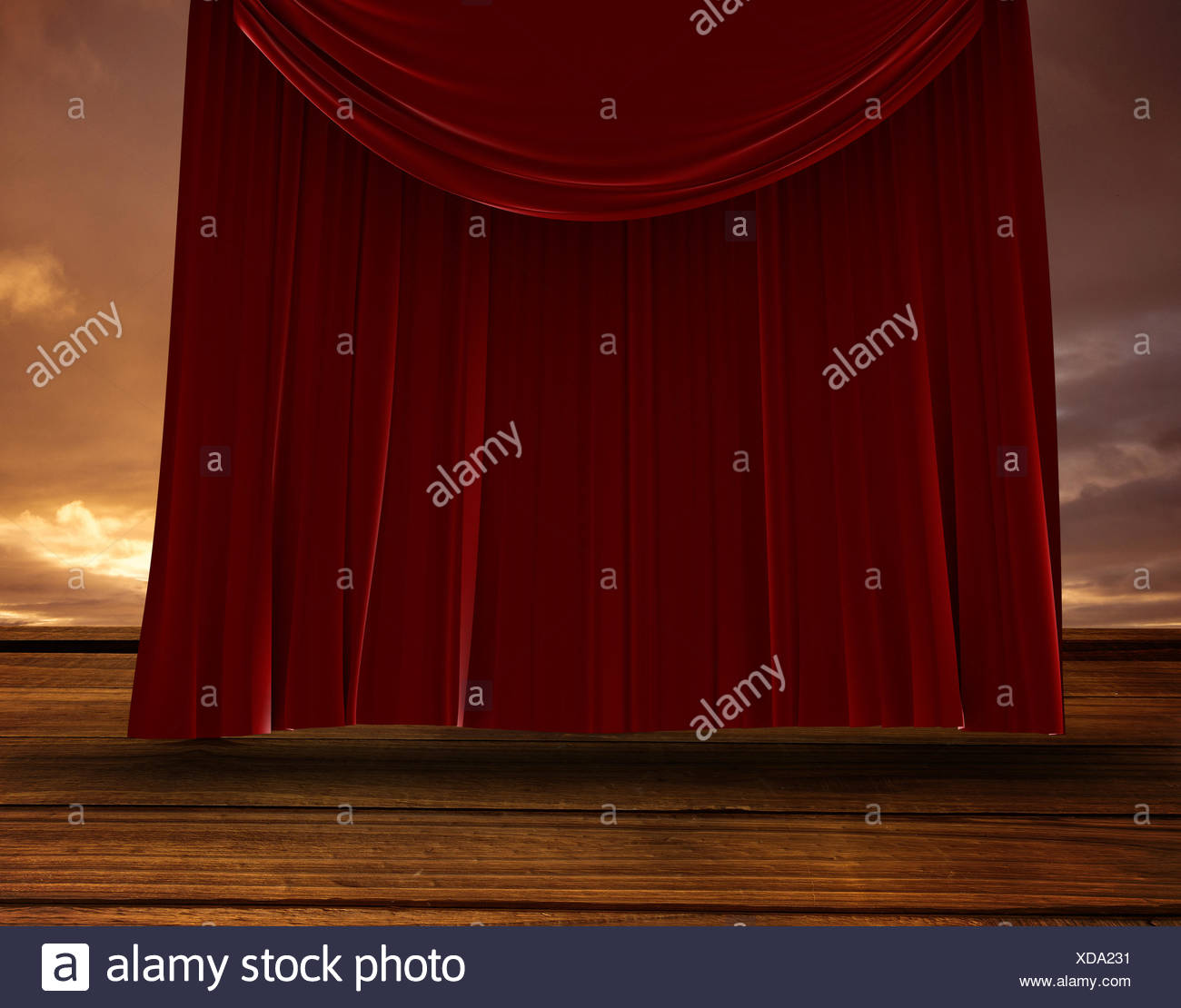 Stage Curtain Stock Photos & Stage Curtain Stock Images - Alamy
