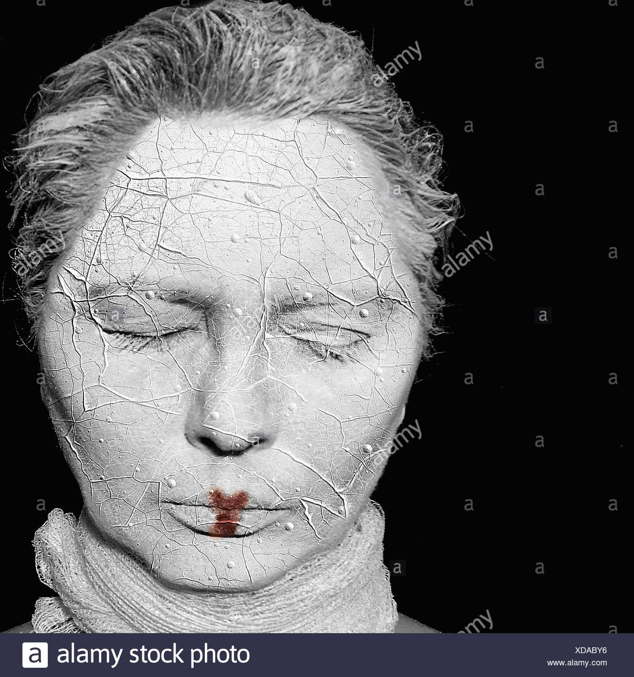 Women Covered Face High Resolution Stock Photography and Images - Alamy