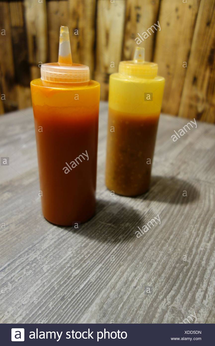 Tomato Sauce Bottles High Resolution Stock Photography and Images - Alamy