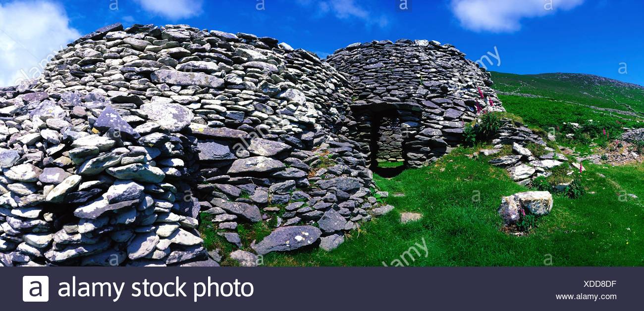 Beehive Huts Co Kerry High Resolution Stock Photography and Images - Alamy