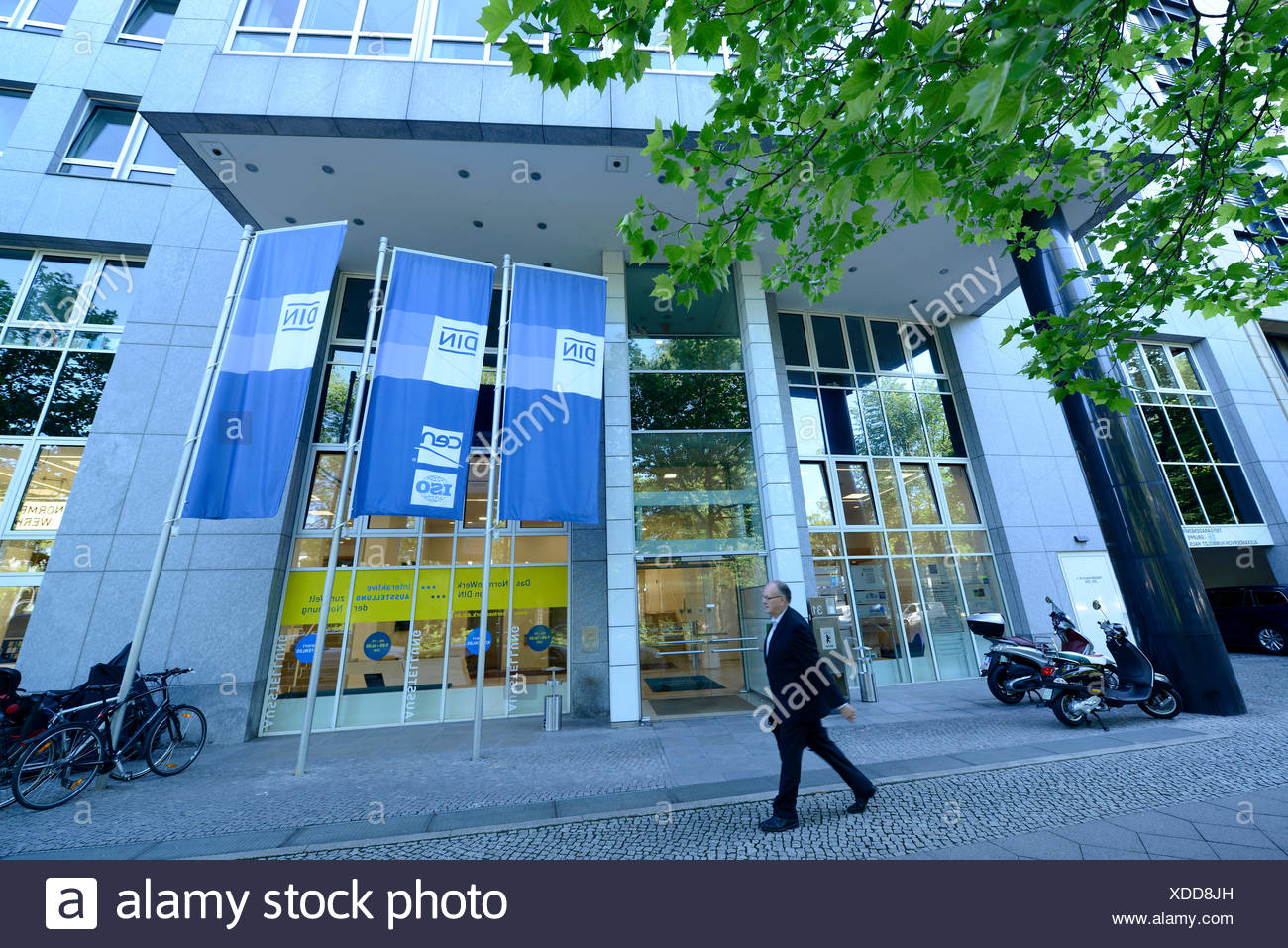 Deutsches Institut Fuer Normung Stock Photos & Deutsches Institut Fuer ...