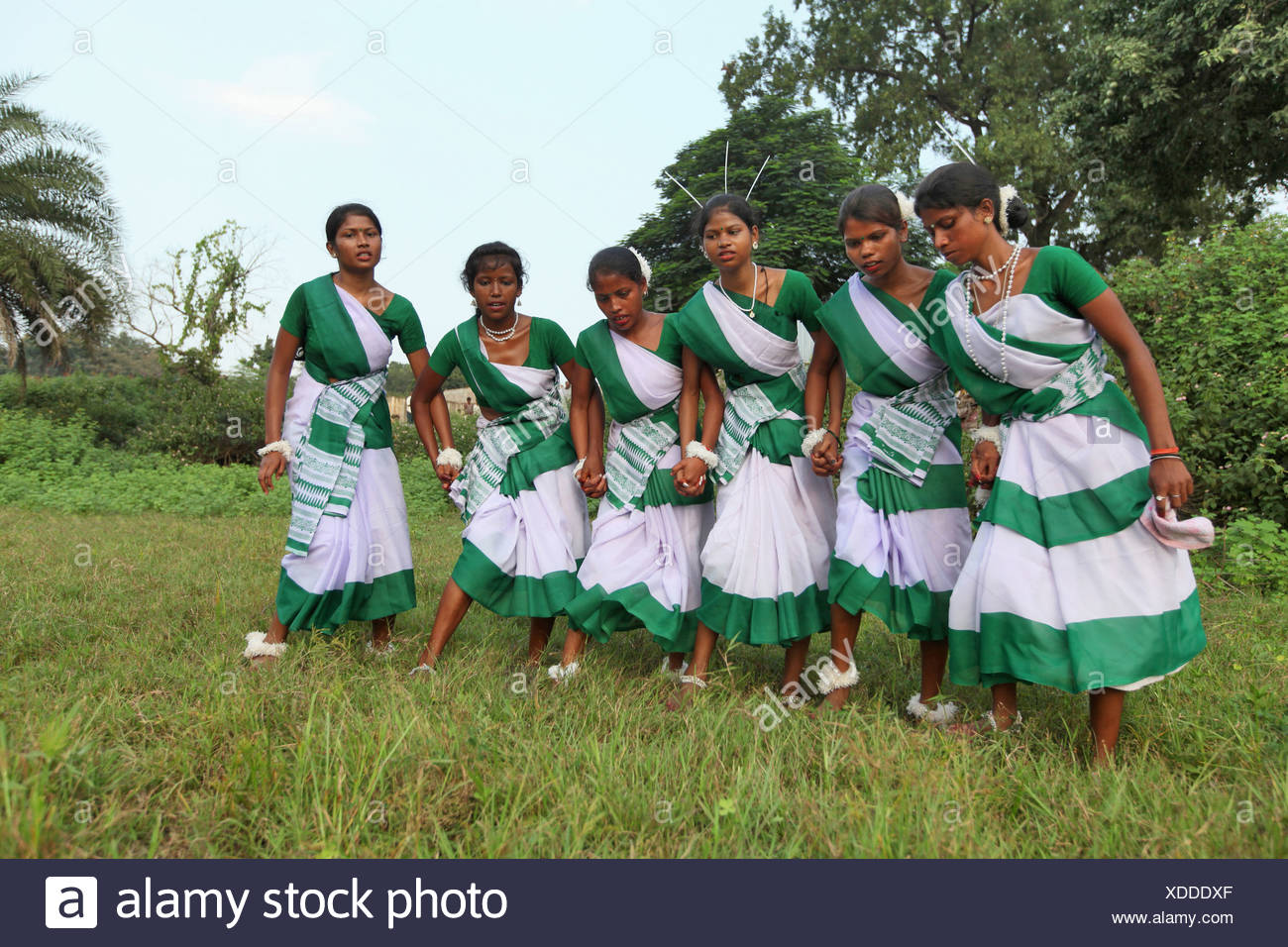 Oraon Folk Dance High Resolution Stock Photography and Images - Alamy