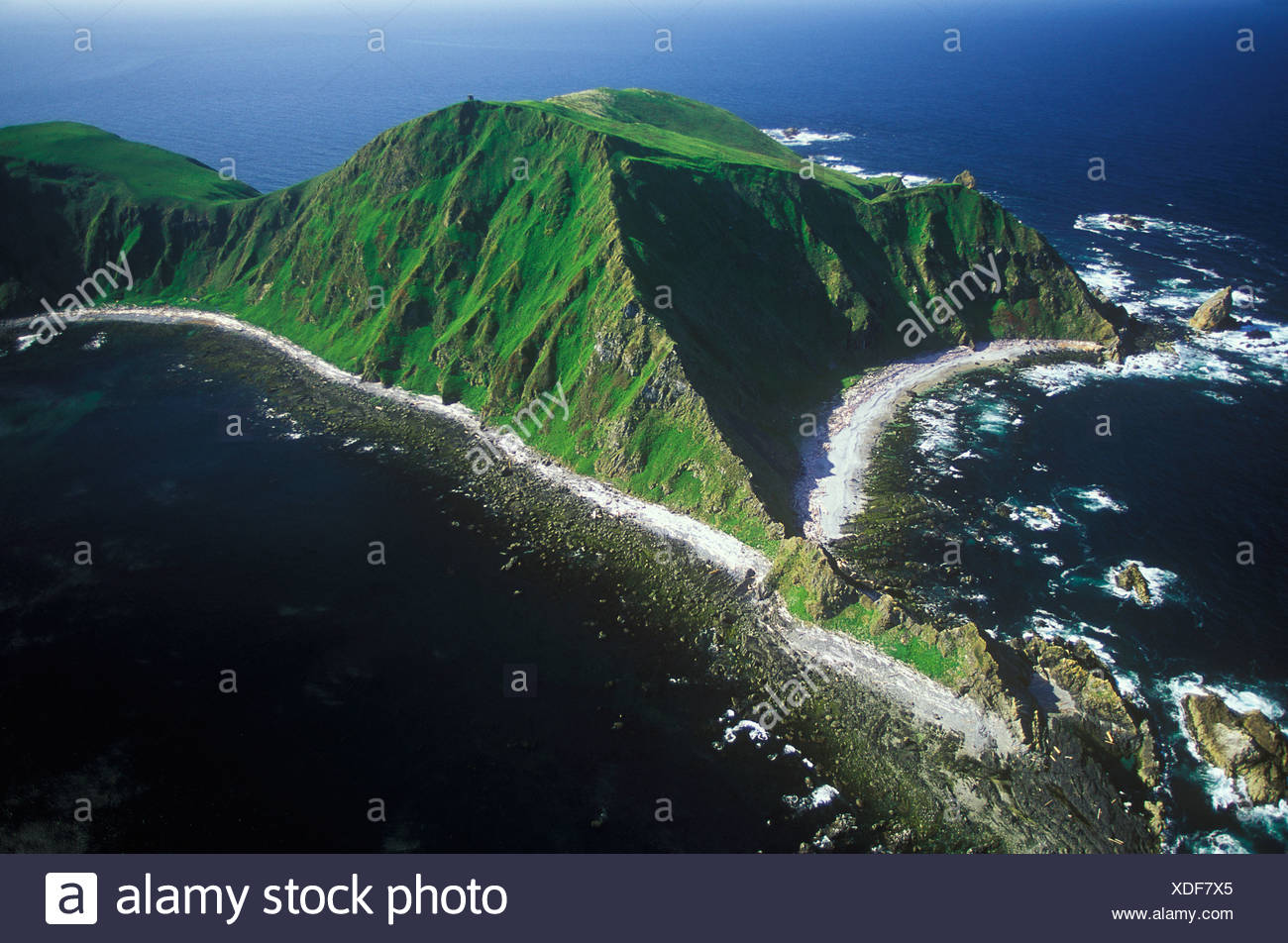 Flying In Triangle High Resolution Stock Photography and Images - Alamy