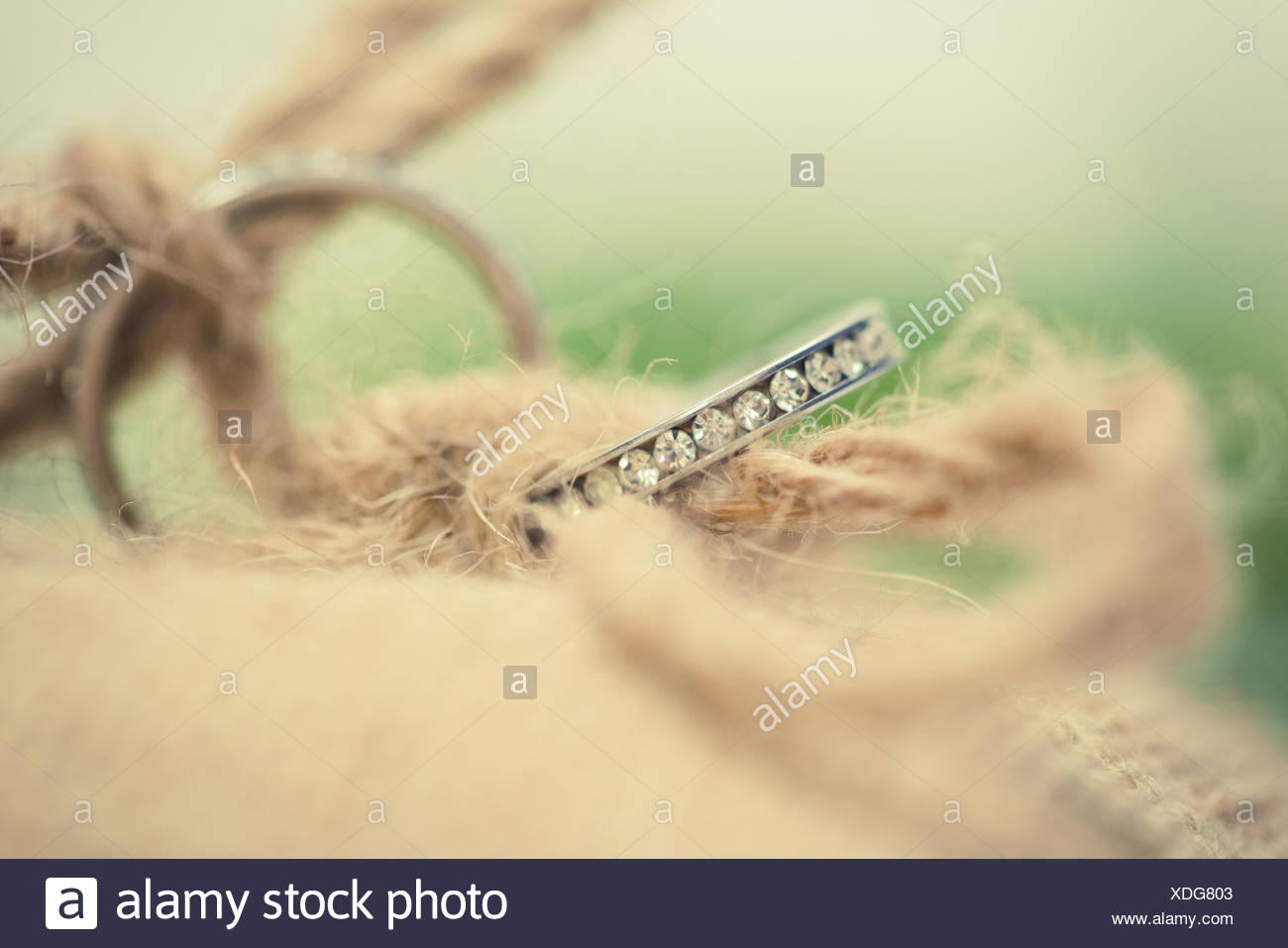 Piece Of String High Resolution Stock Photography and Images - Alamy
