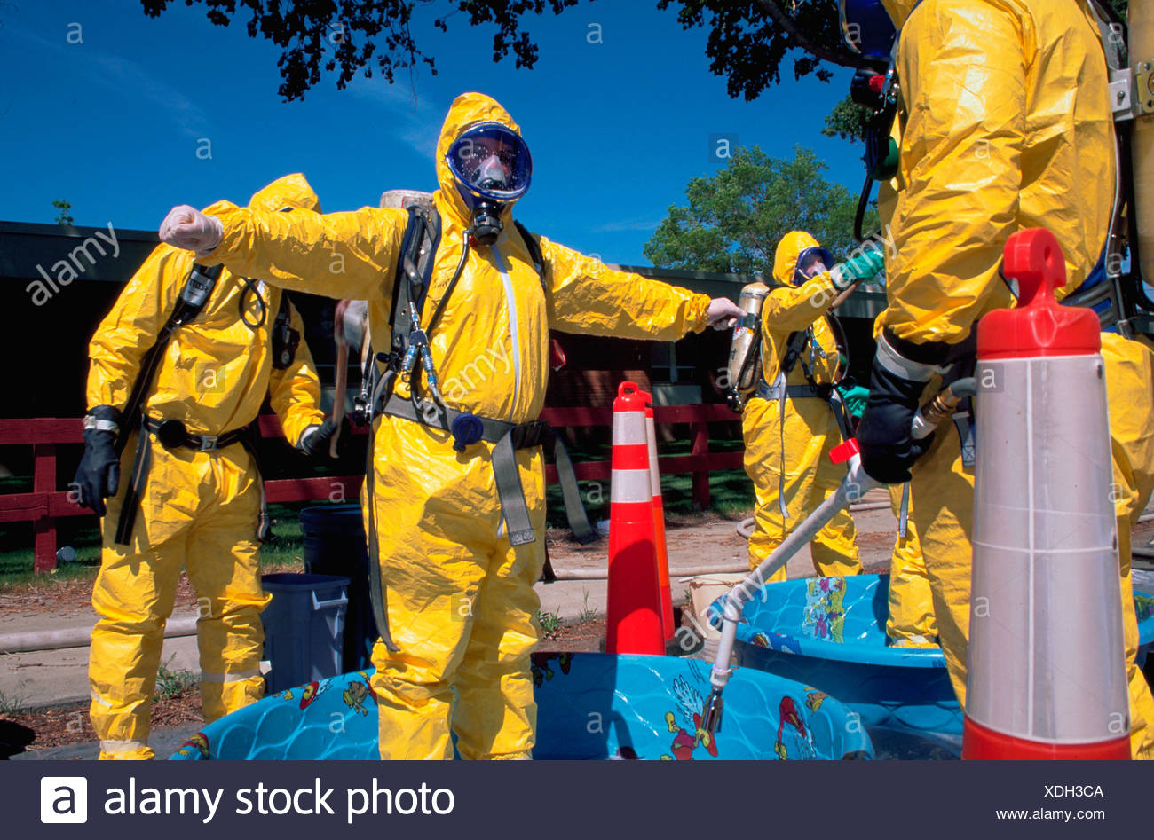 Hazmat Team Stock Photos & Hazmat Team Stock Images - Alamy