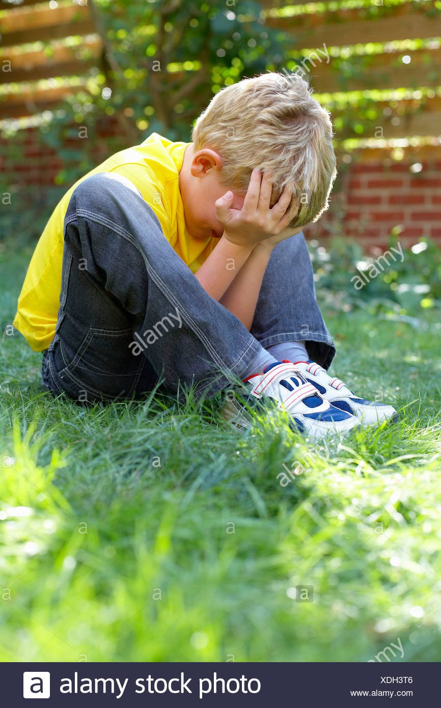 Distressed Child Stock Photos & Distressed Child Stock Images - Alamy