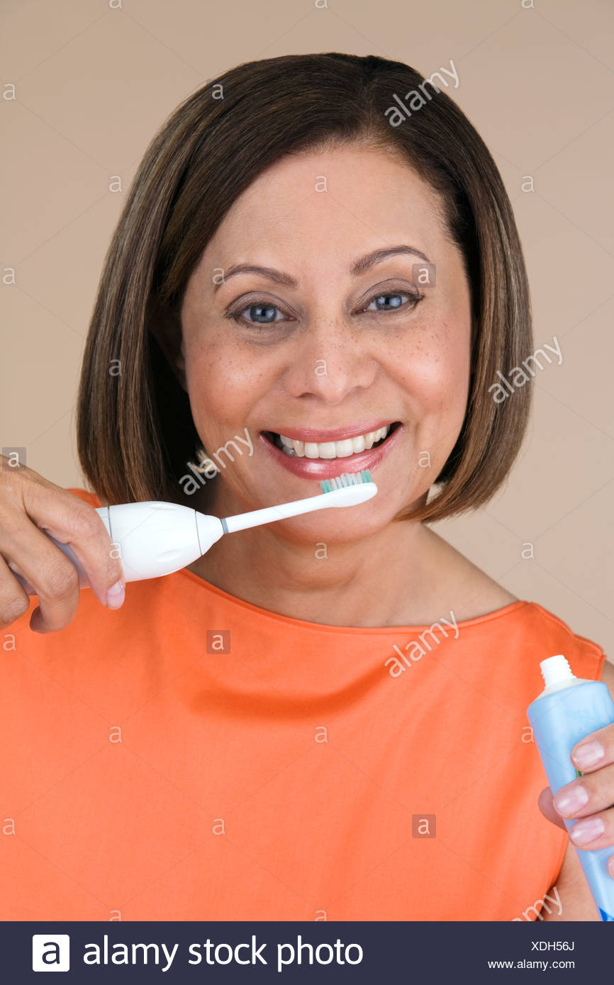 Orange Teeth High Resolution Stock Photography and Images - Alamy