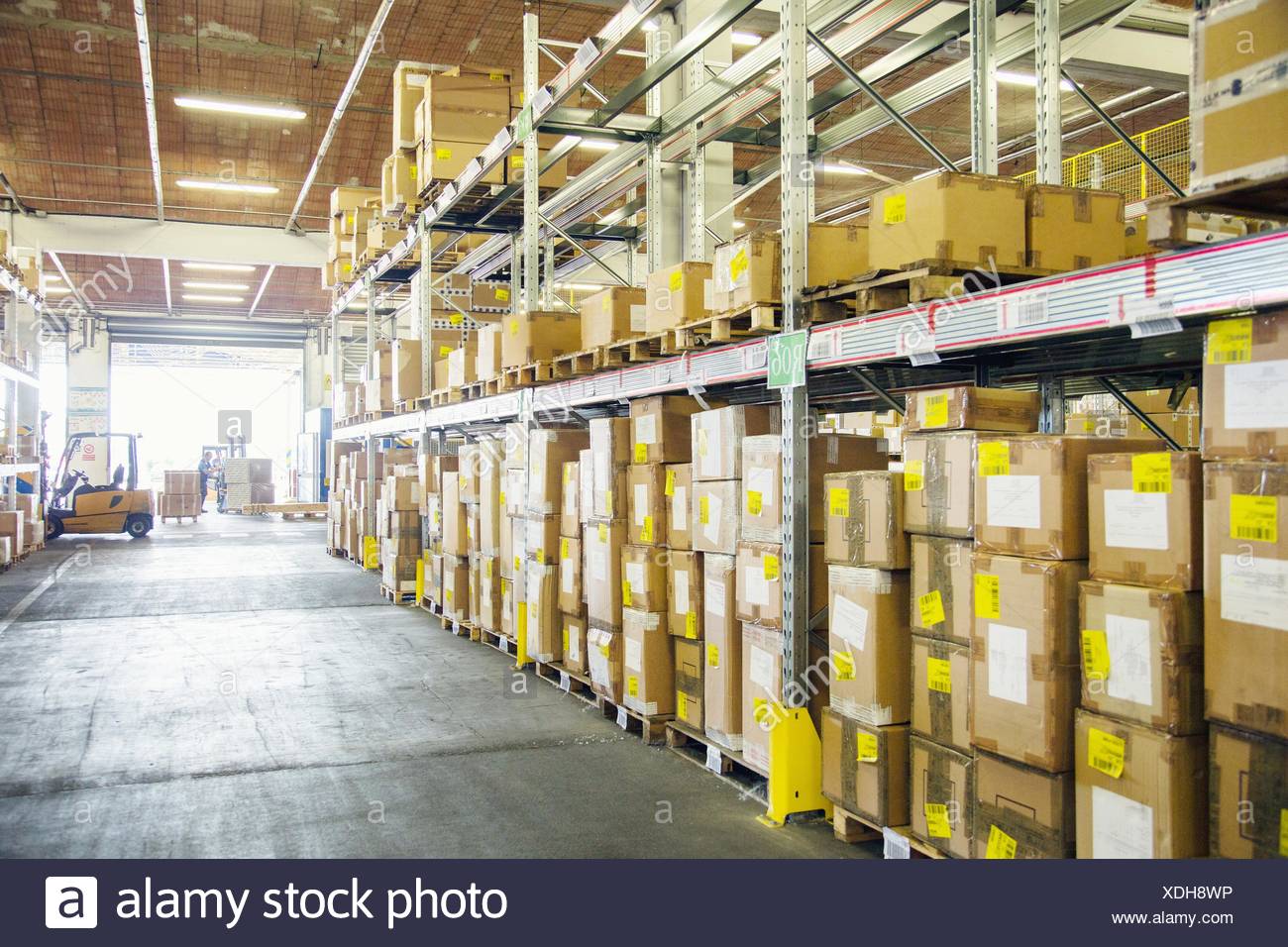 Distribution Trucks High Resolution Stock Photography and Images - Alamy