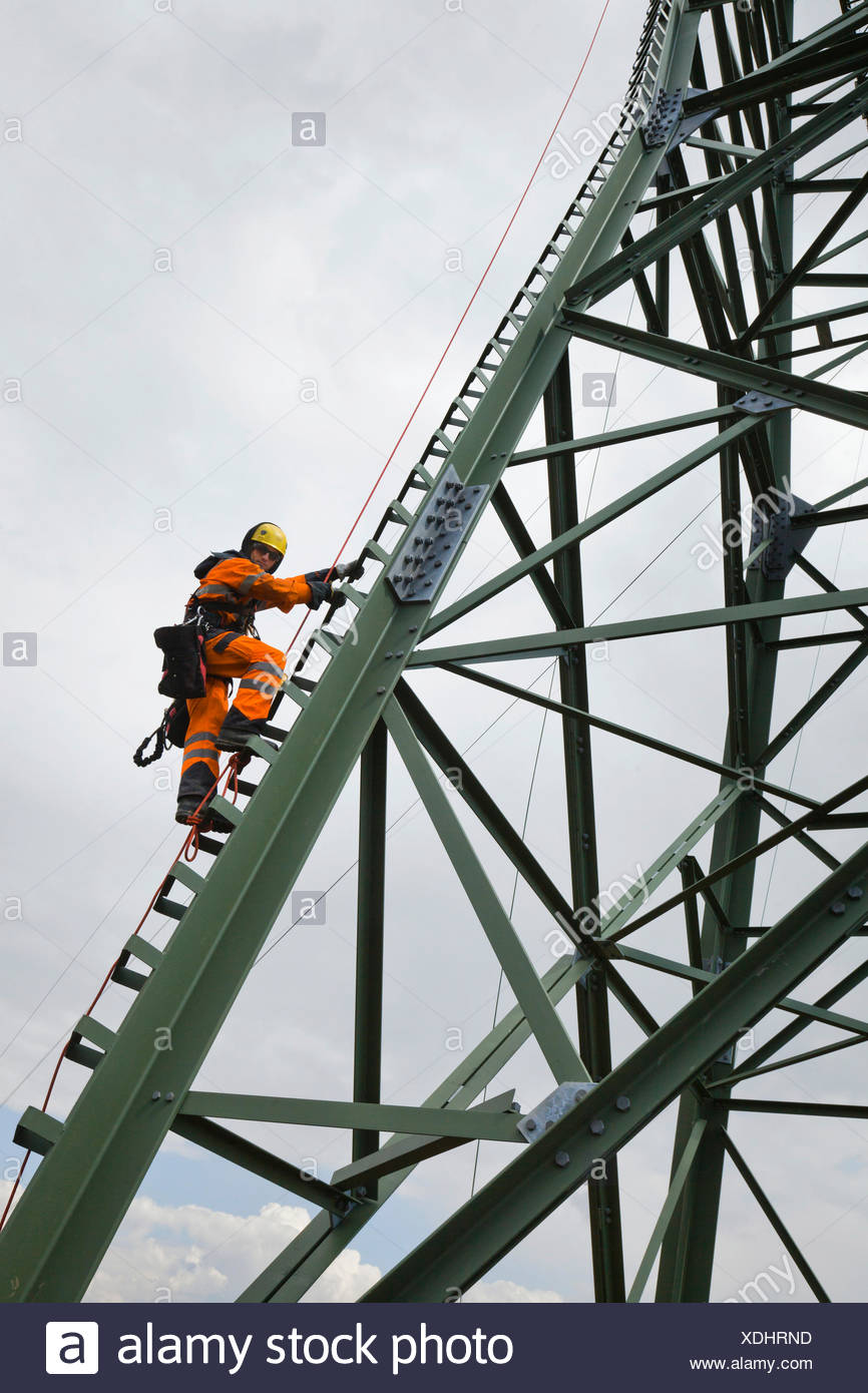 Overhead Line Mast Stock Photos & Overhead Line Mast Stock Images - Alamy
