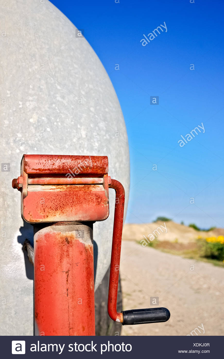 Hand Crank Stock Photos & Hand Crank Stock Images - Alamy