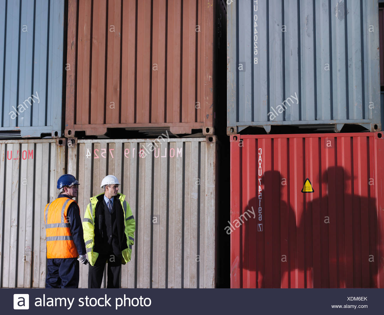 Dock Workers At Port High Resolution Stock Photography and Images - Alamy