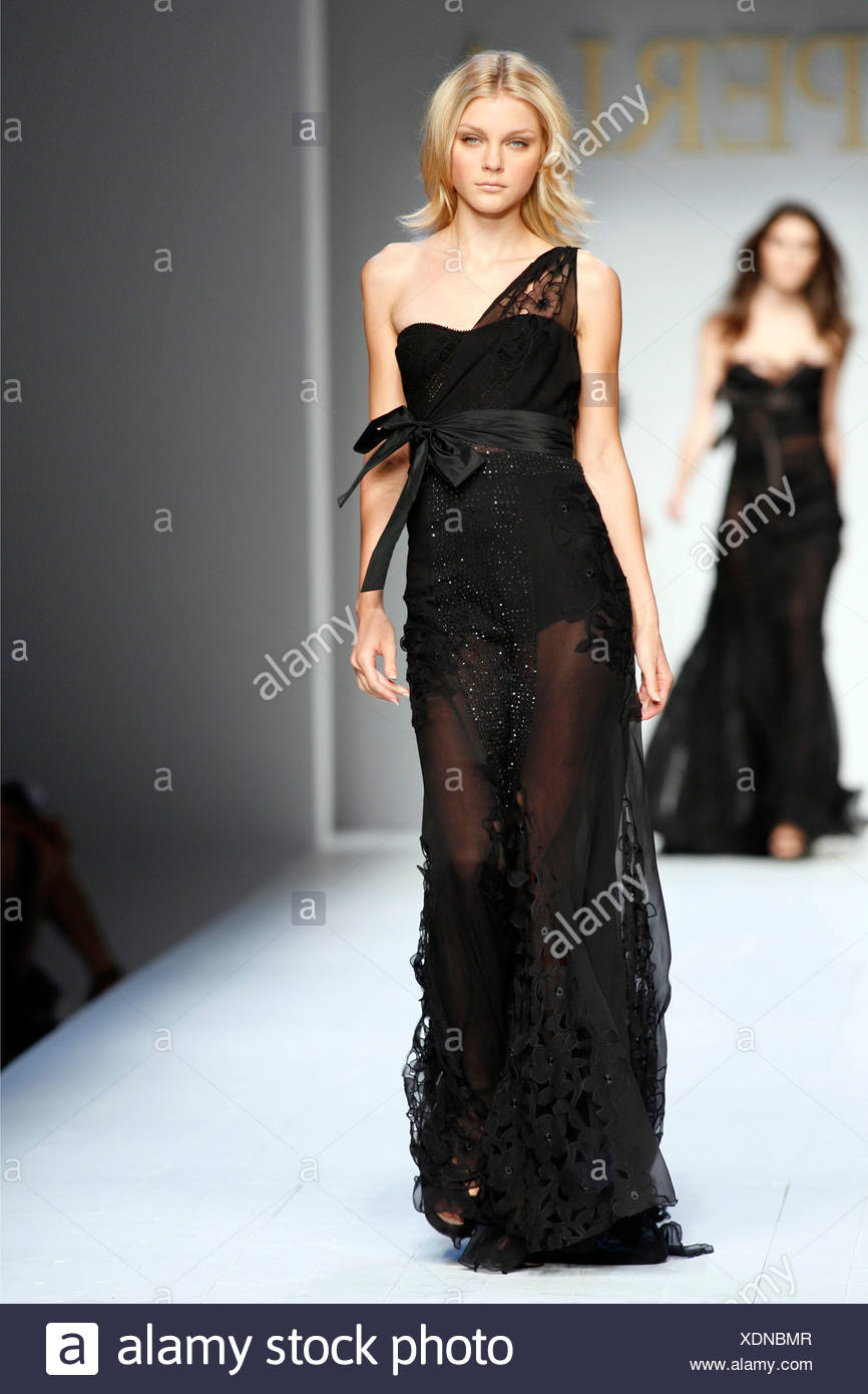 Fashion Model Jessica Stam High Resolution Stock Photography and Images ...