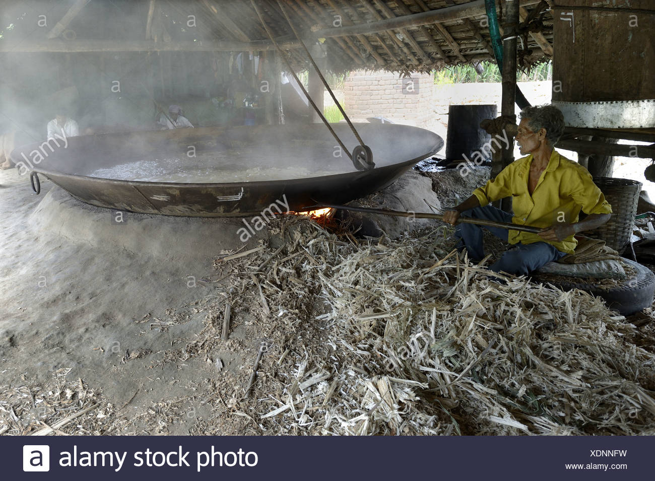 Boiling Sugar Cane Stock Photos & Boiling Sugar Cane Stock Images - Alamy