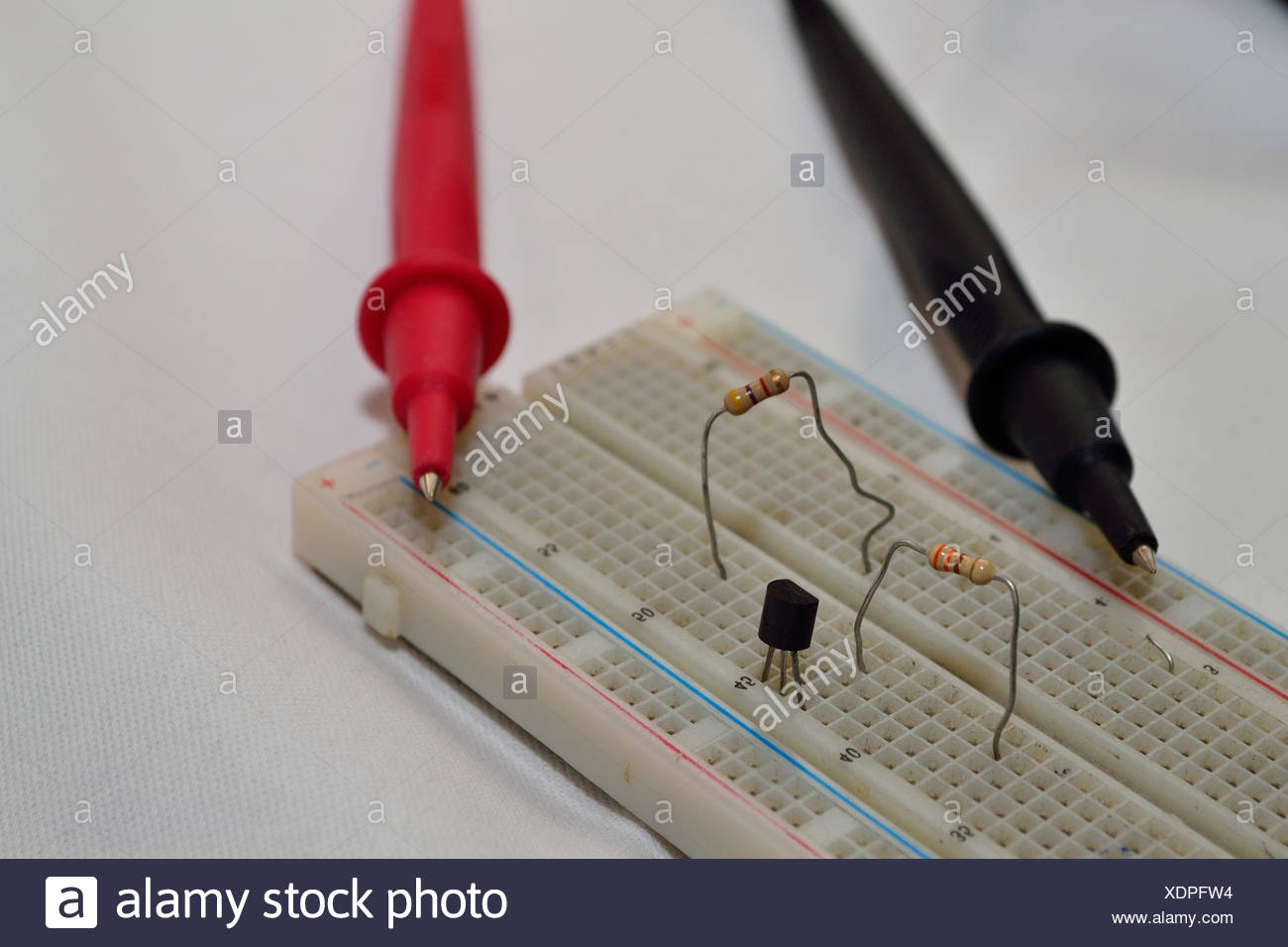 Widerstandsfarbcode High Resolution Stock Photography and Images - Alamy