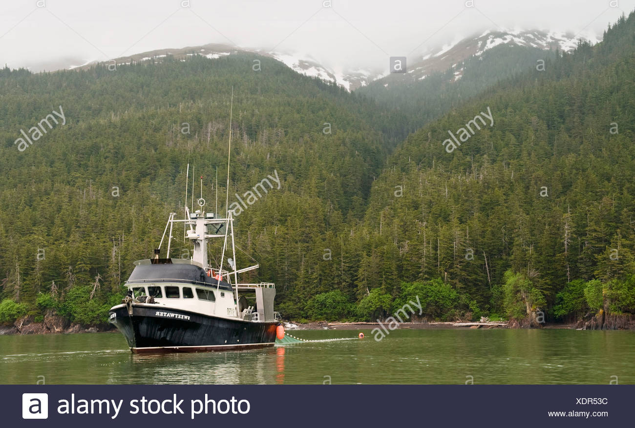 Coastal Fishing Inlet High Resolution Stock Photography and Images - Alamy