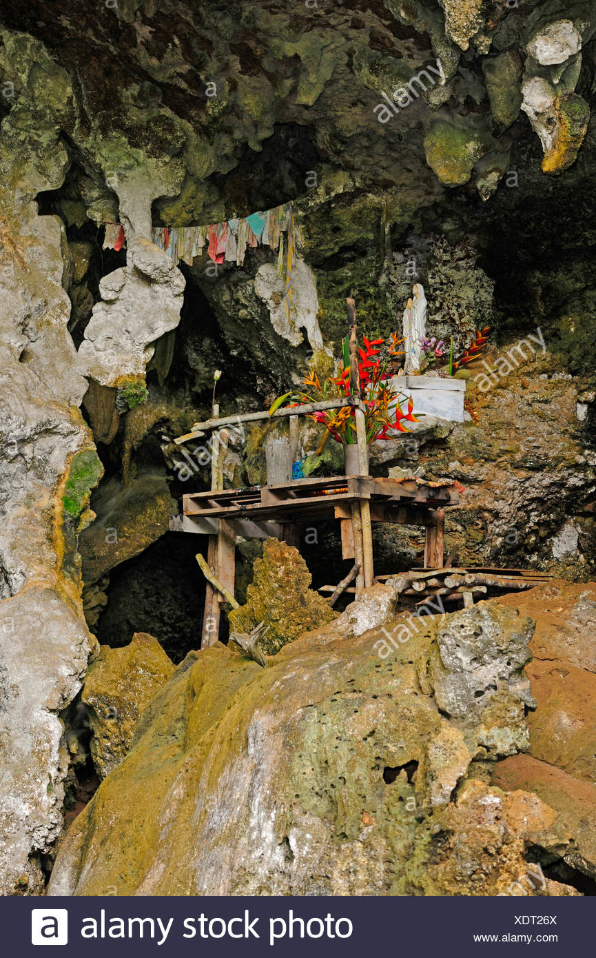 Vertical Shrine High Resolution Stock Photography and Images - Alamy