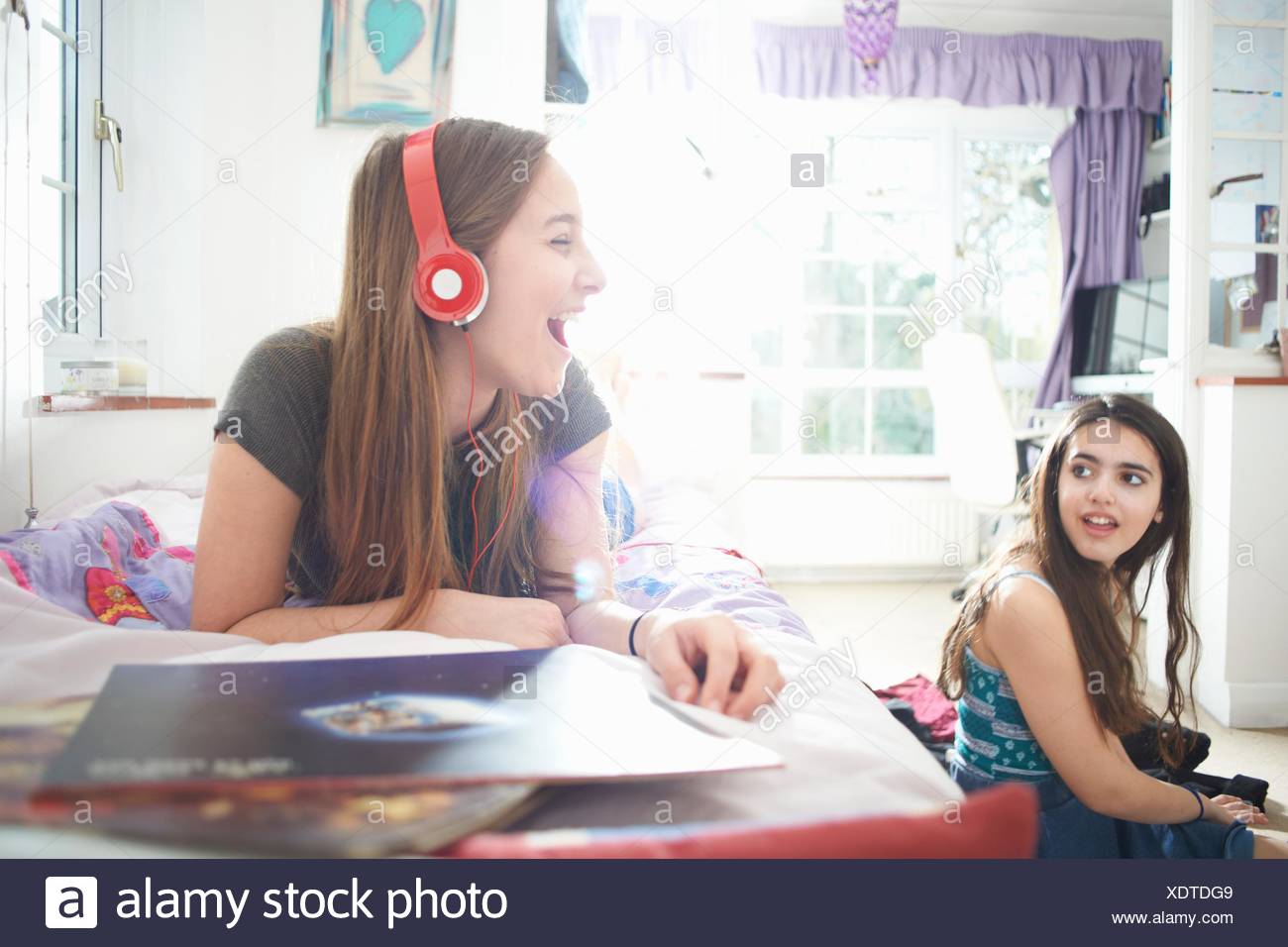 Girls Chatting Bed High Resolution Stock Photography and Images - Alamy