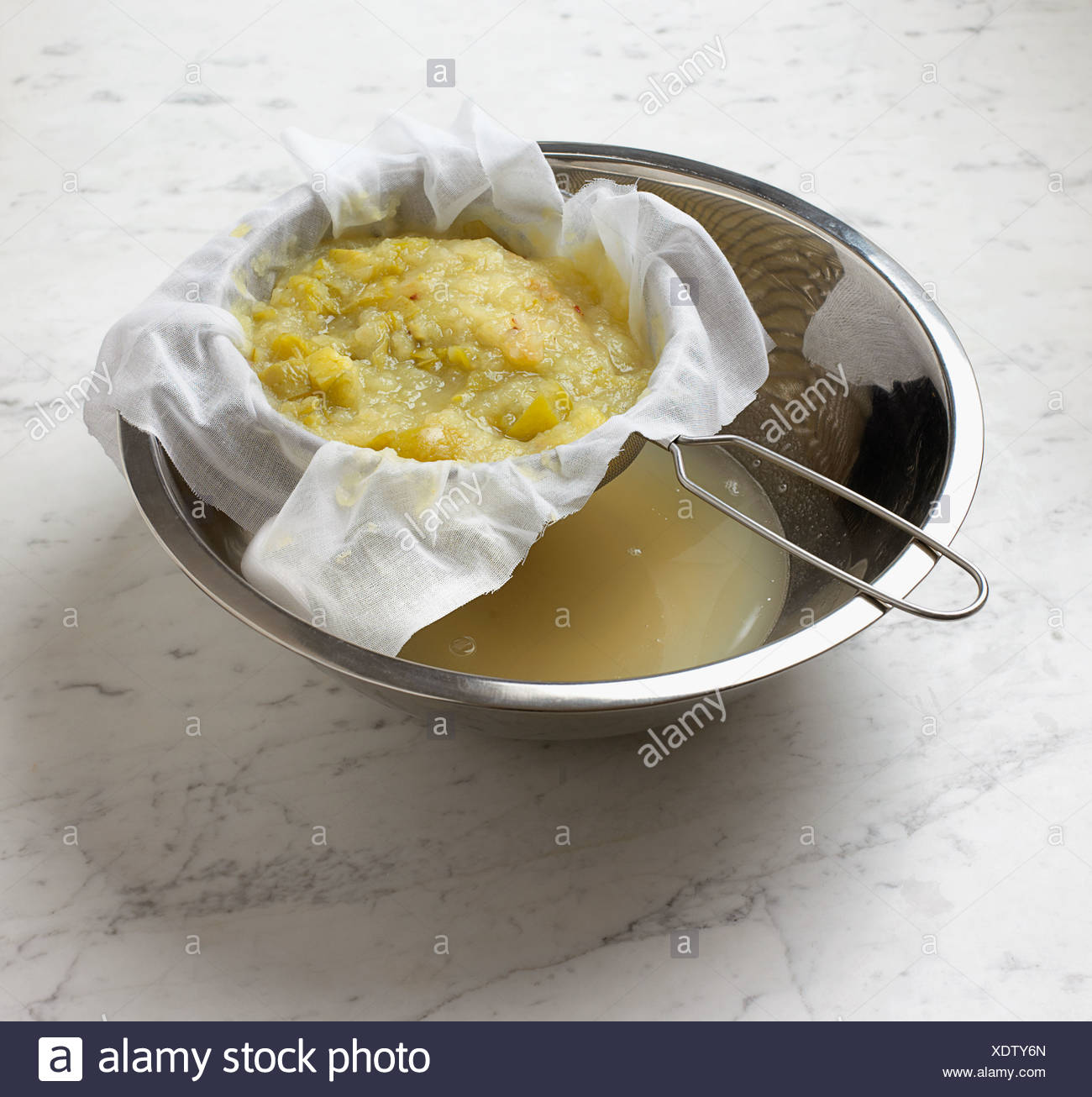 Sieve High Resolution Stock Photography and Images - Alamy
