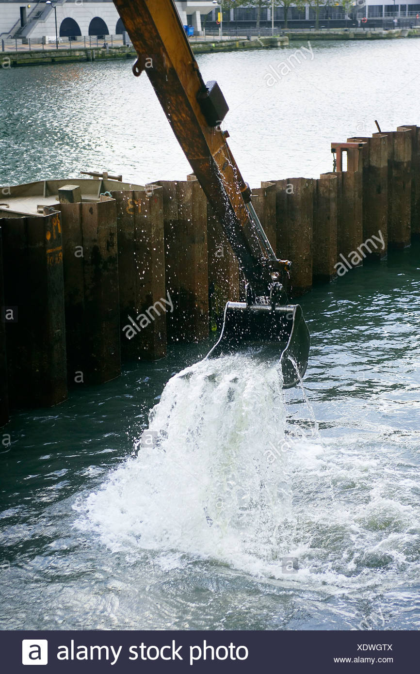 Dredge Bucket High Resolution Stock Photography and Images - Alamy