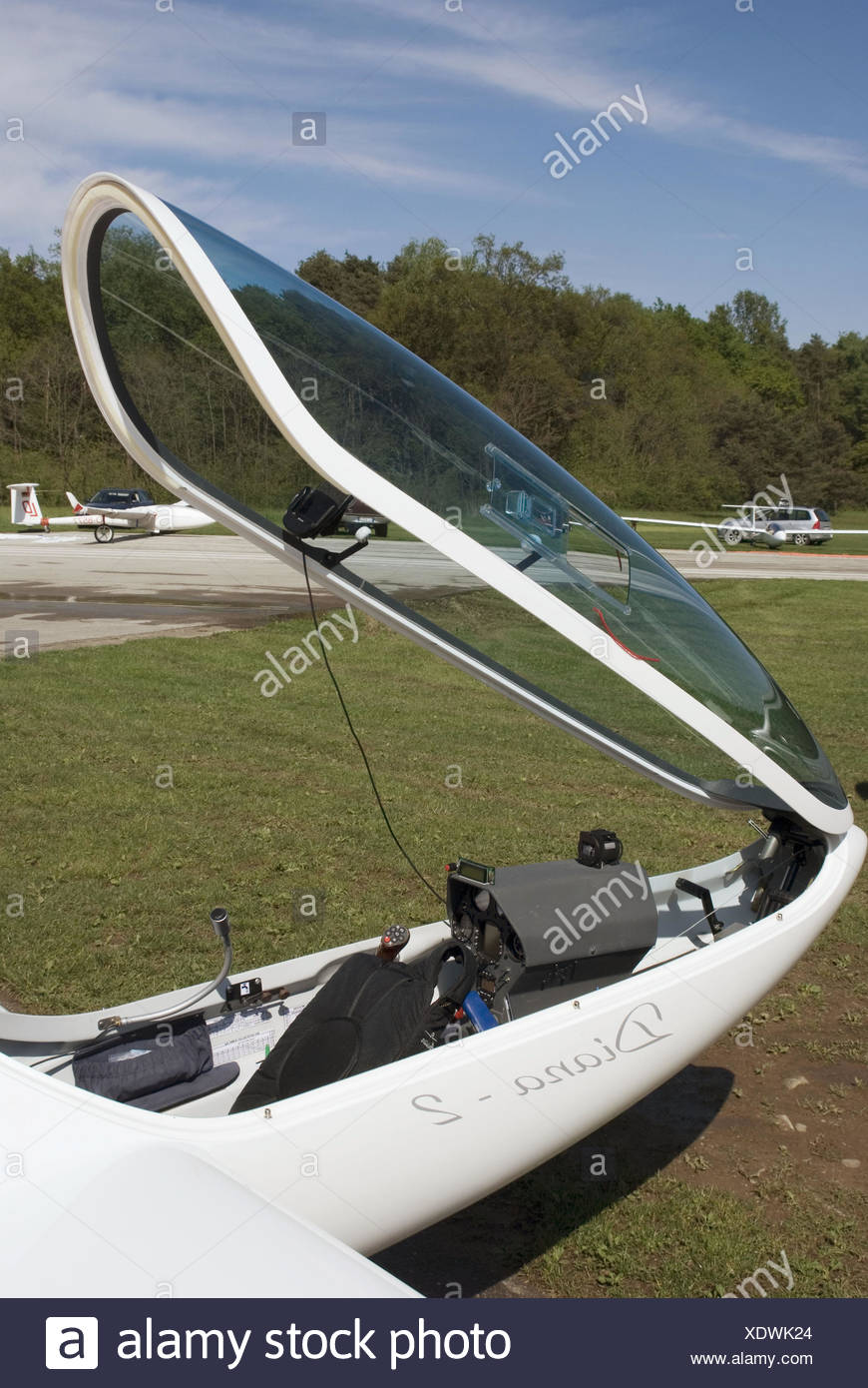 Cockpit A Glider Stock Photos & Cockpit A Glider Stock Images - Alamy