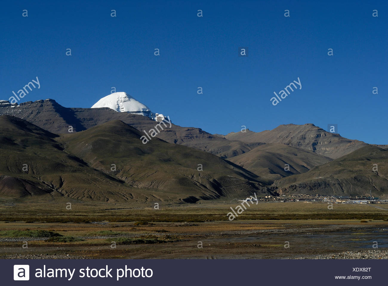 Mount Kailash China High Resolution Stock Photography and Images - Alamy