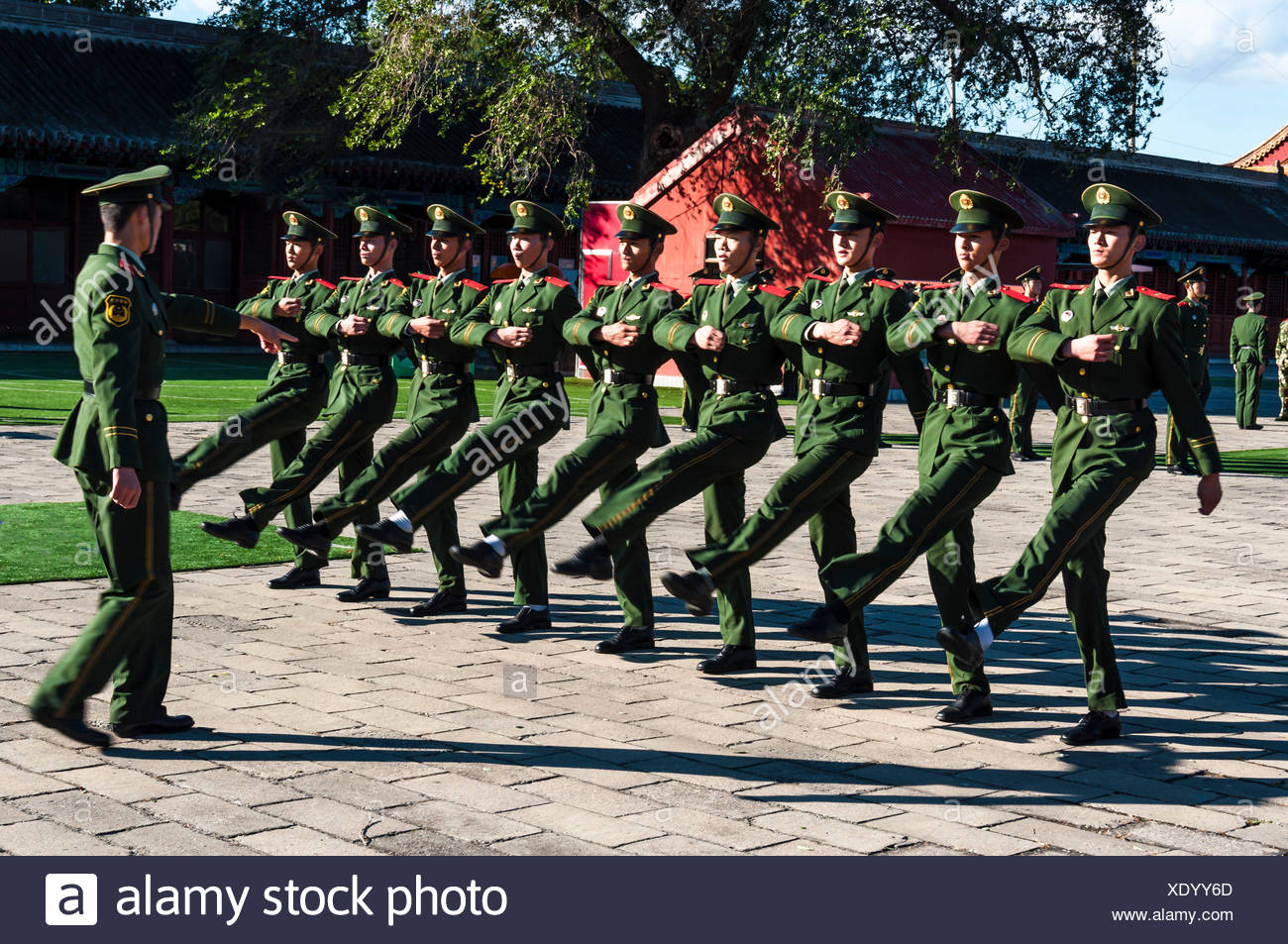 Red Army Soldiers Stock Photos & Red Army Soldiers Stock Images - Alamy
