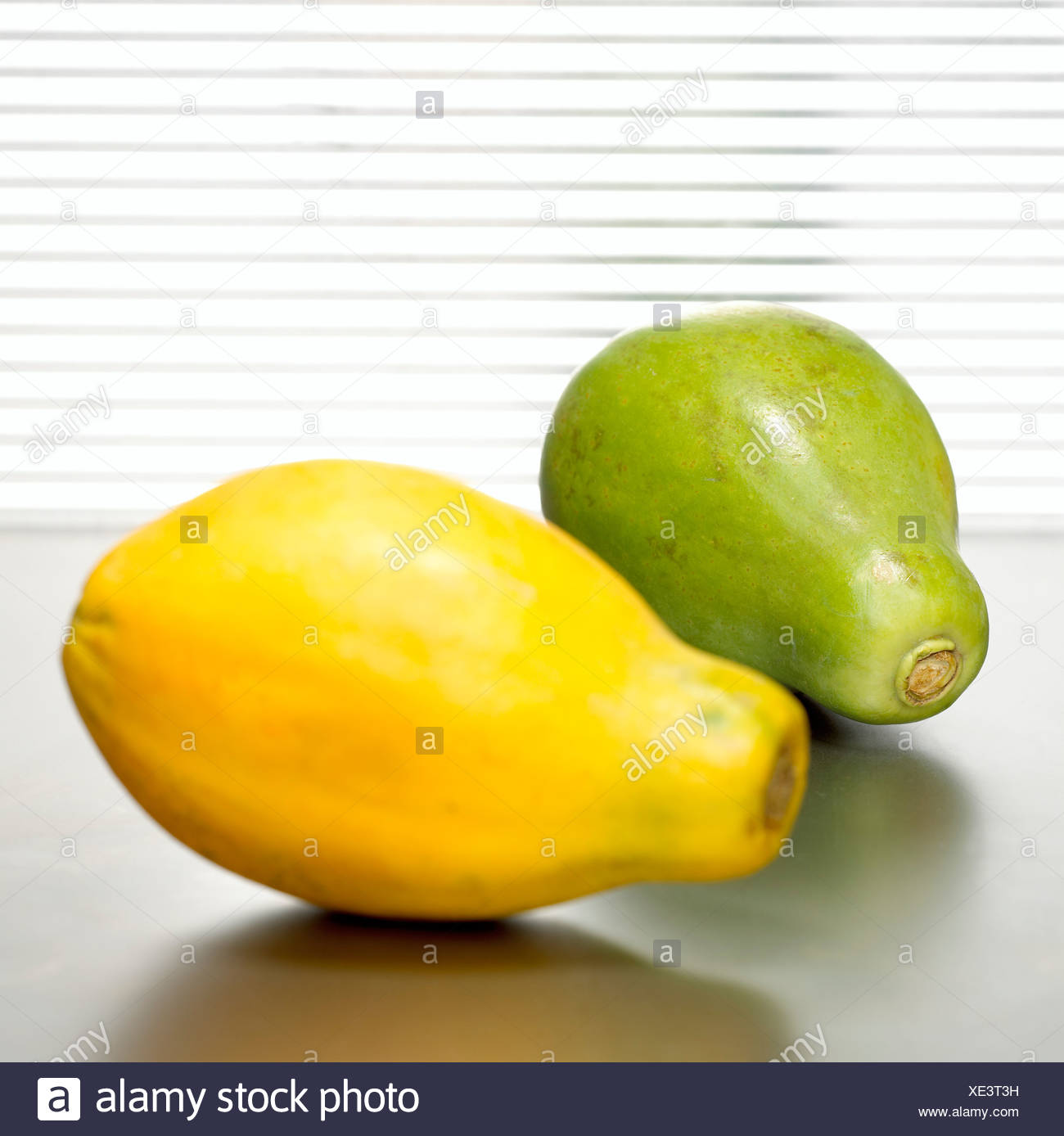Green Papaya High Resolution Stock Photography and Images - Alamy