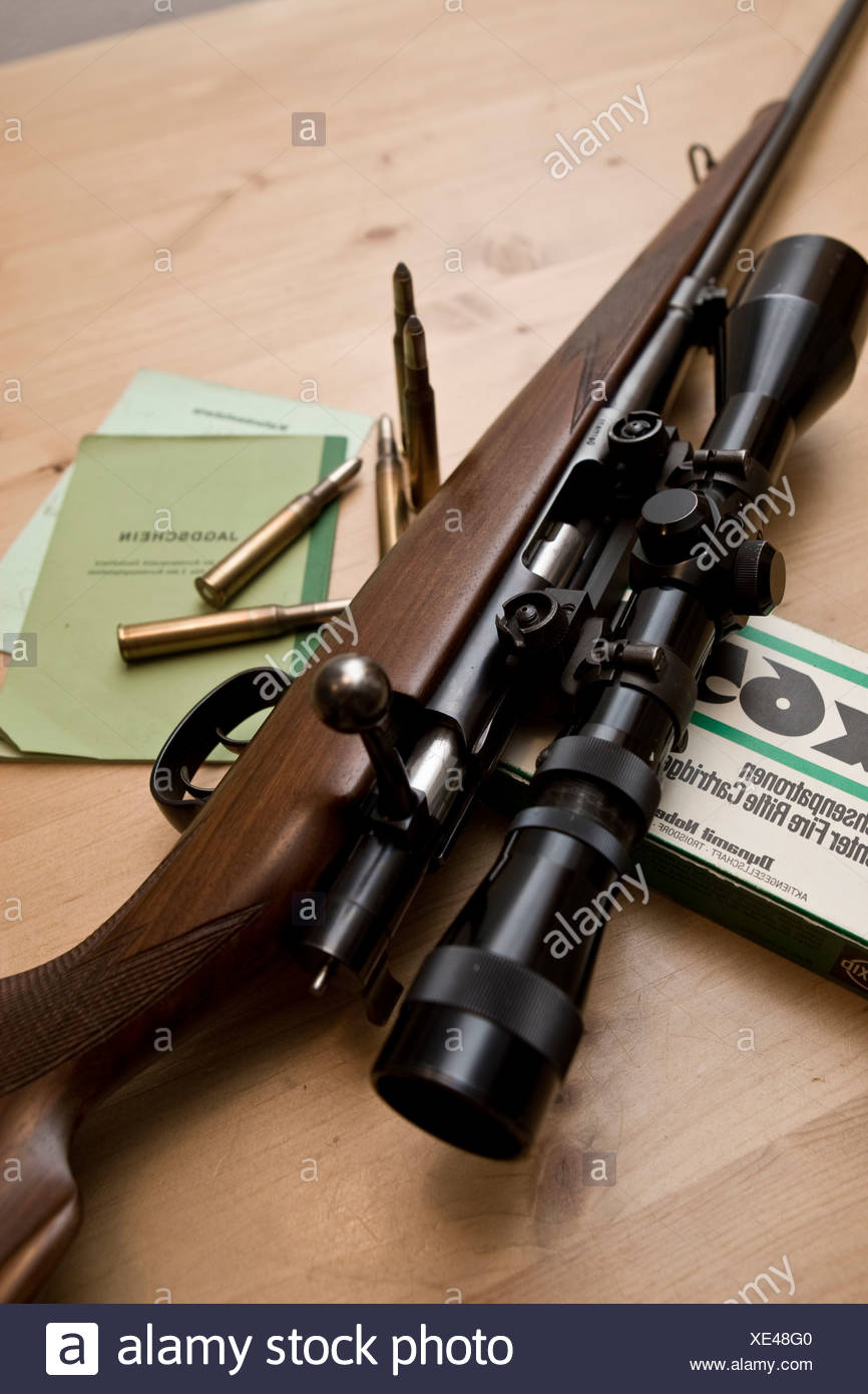 Rifles And Shotguns Stock Photos & Rifles And Shotguns Stock Images - Alamy
