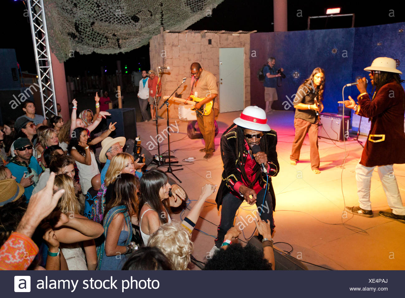 Reggae Music Audience Stock Photos & Reggae Music Audience Stock Images ...