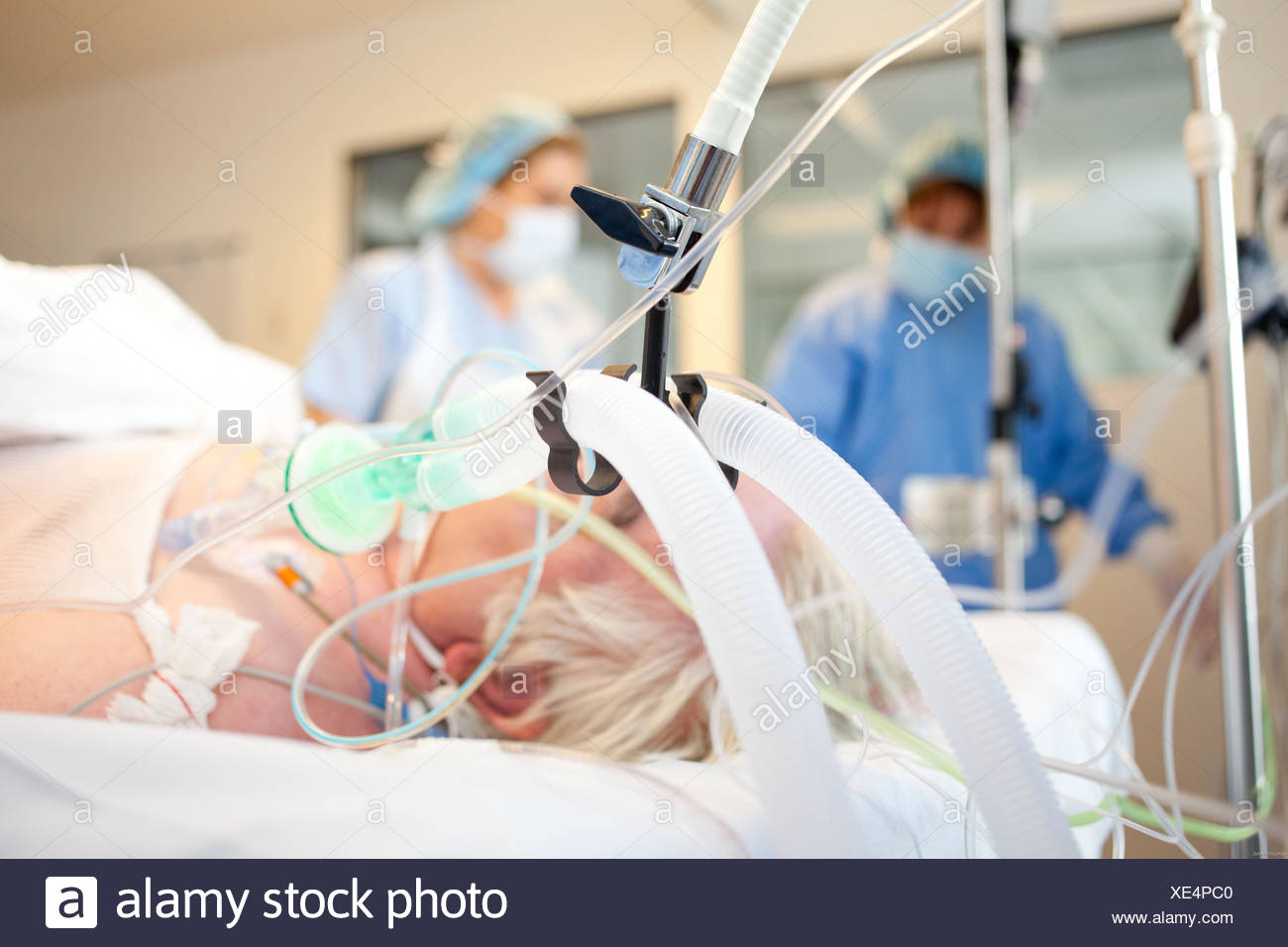 Hospital Intubation High Resolution Stock Photography and Images - Alamy