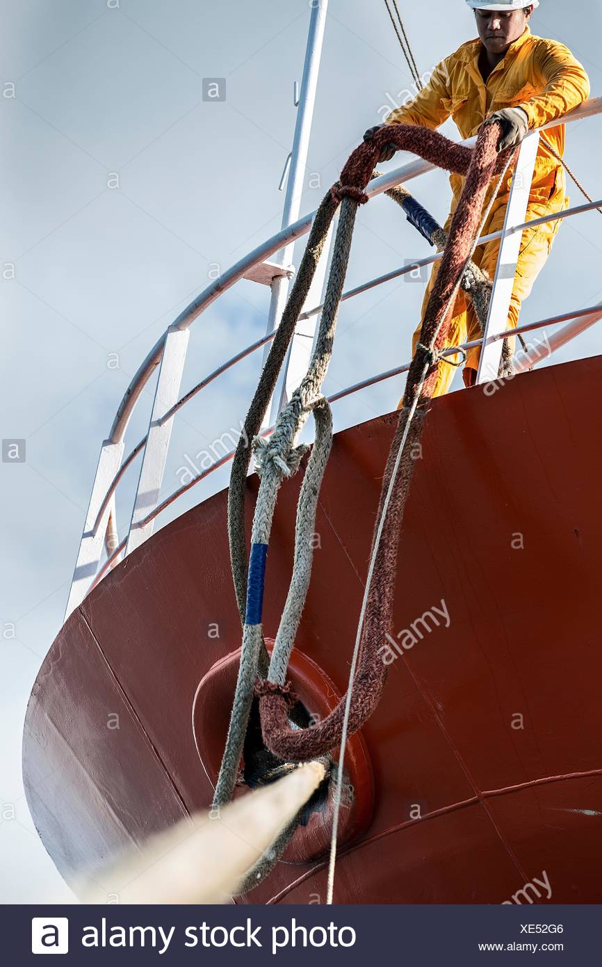 Pulling Vessel High Resolution Stock Photography and Images - Alamy
