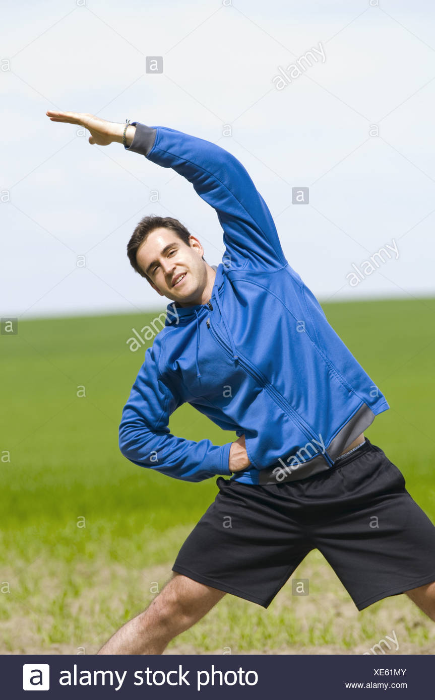 Fitnesstrainer High Resolution Stock Photography and Images - Alamy