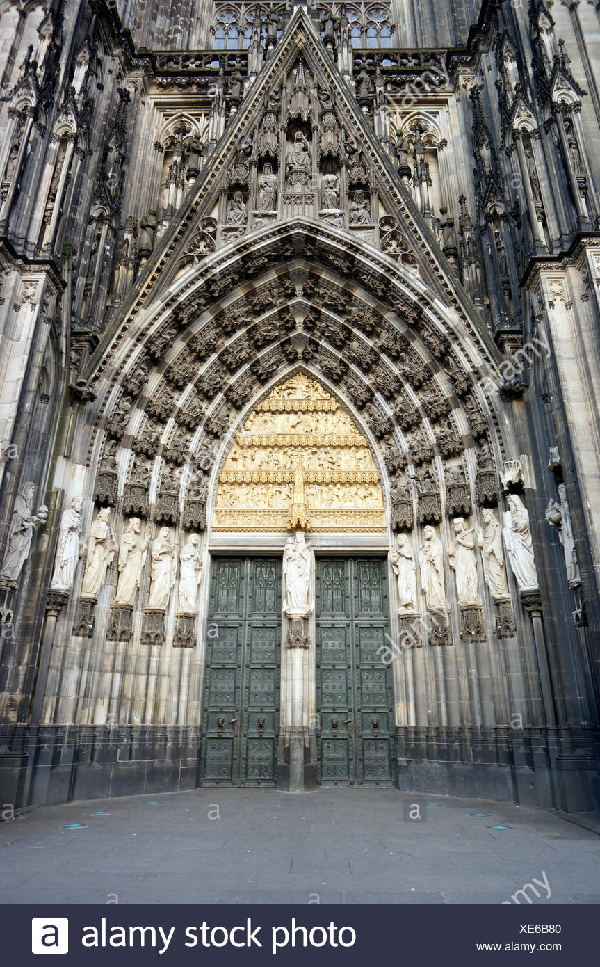 Cologne Cathedral Doors High Resolution Stock Photography and Images ...
