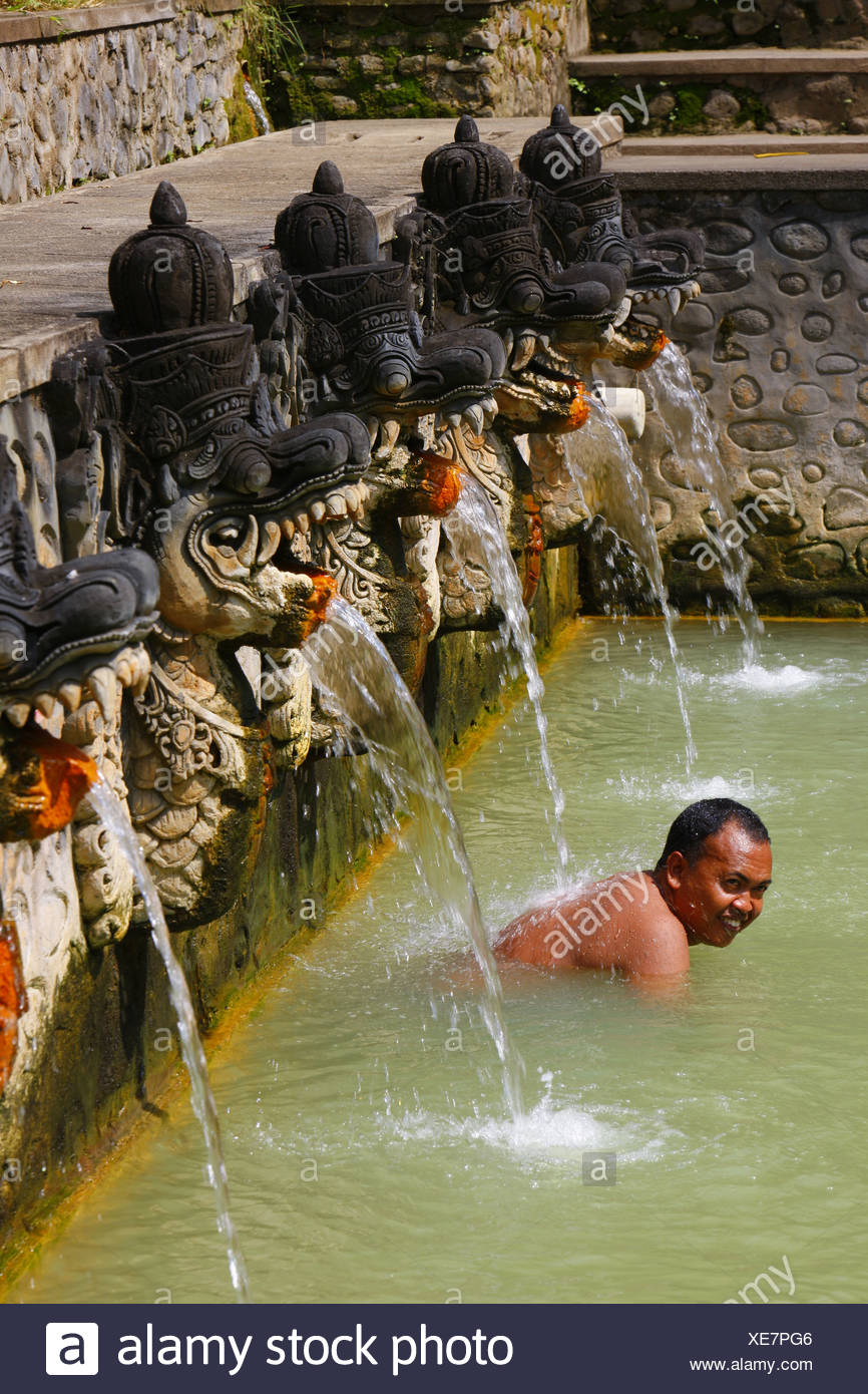Old Thermal Baths And Springs High Resolution Stock Photography and ...