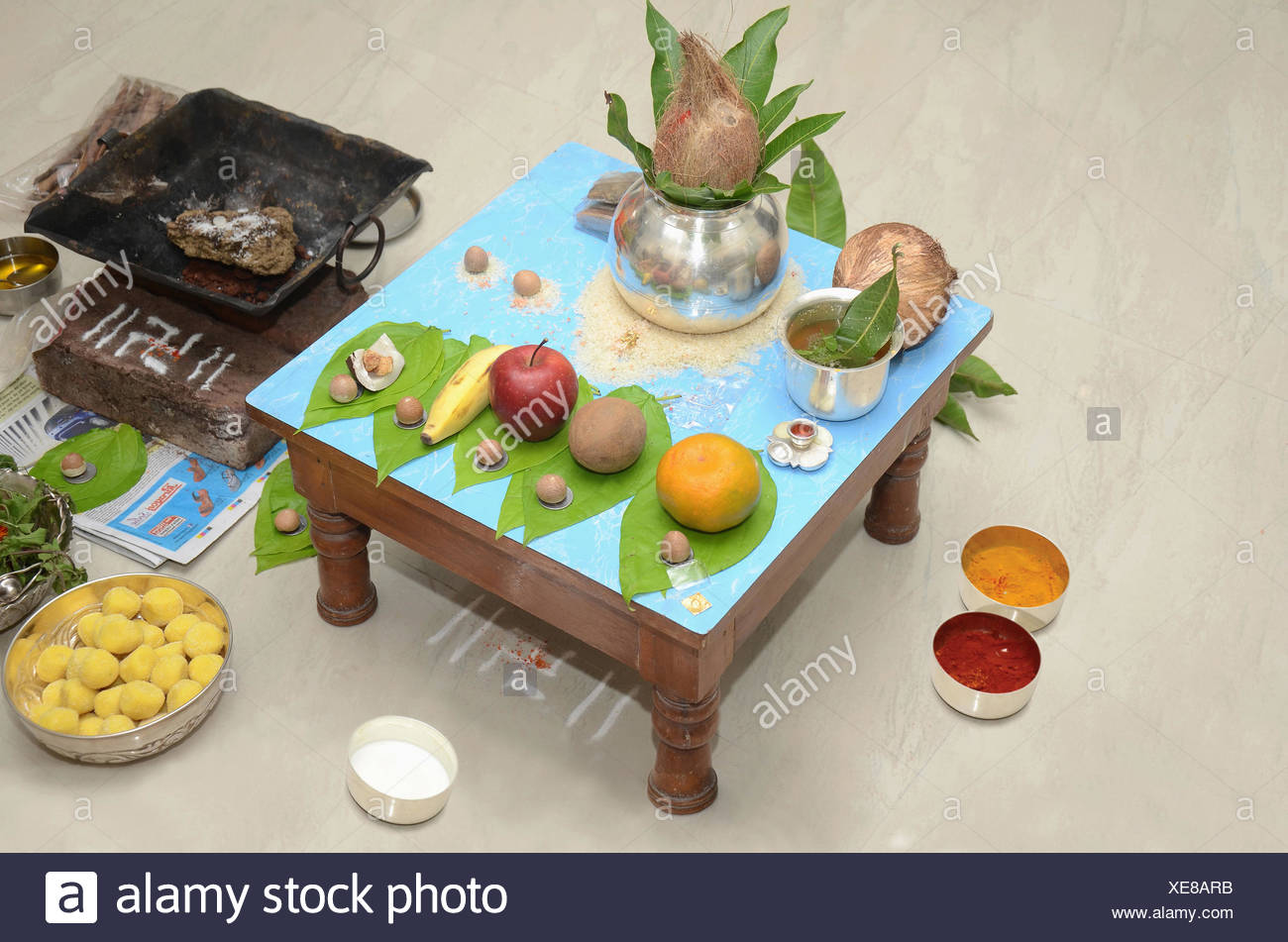 Hindu Pooja Stock Photos & Hindu Pooja Stock Images - Alamy