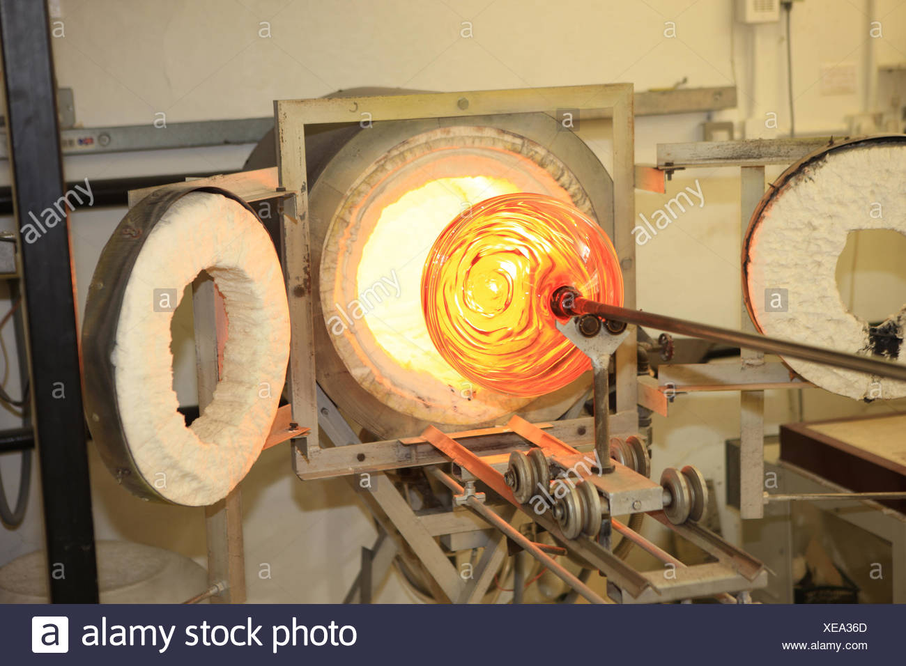 Glass Blowing Technique High Resolution Stock Photography and Images ...