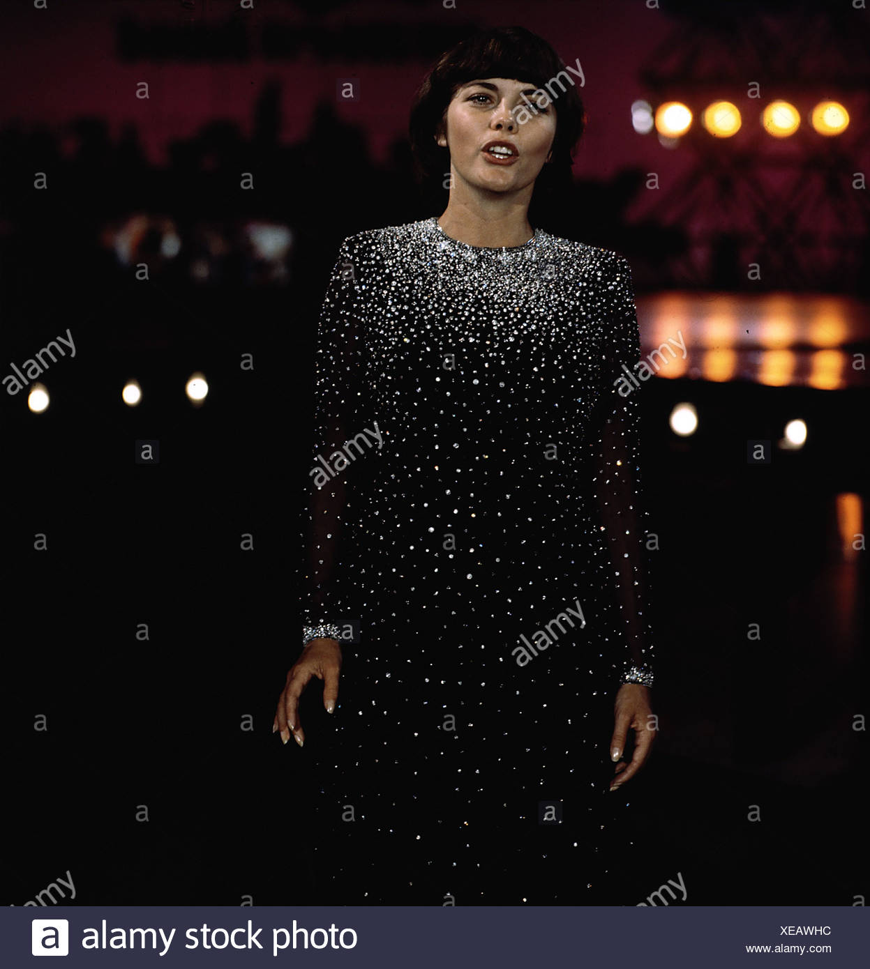 Mireille Mathieu High Resolution Stock Photography and Images - Alamy
