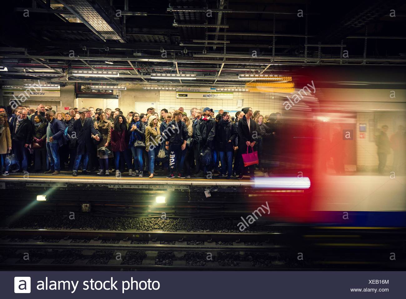 London Crowd High Resolution Stock Photography and Images - Alamy