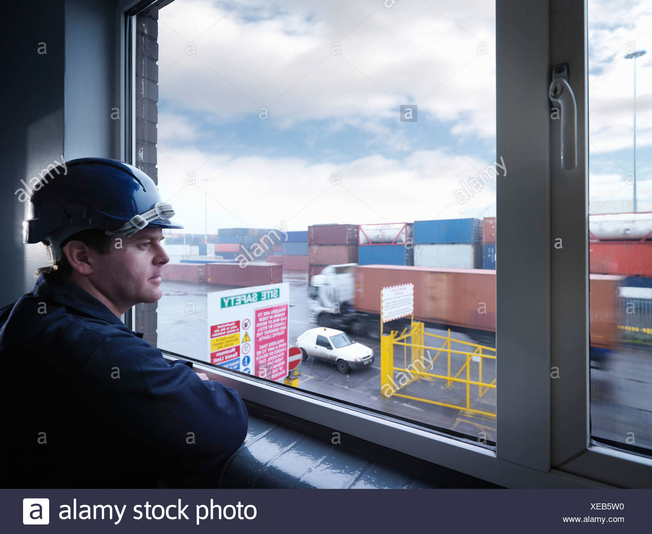 Container Shipping Containers High Resolution Stock Photography and ...