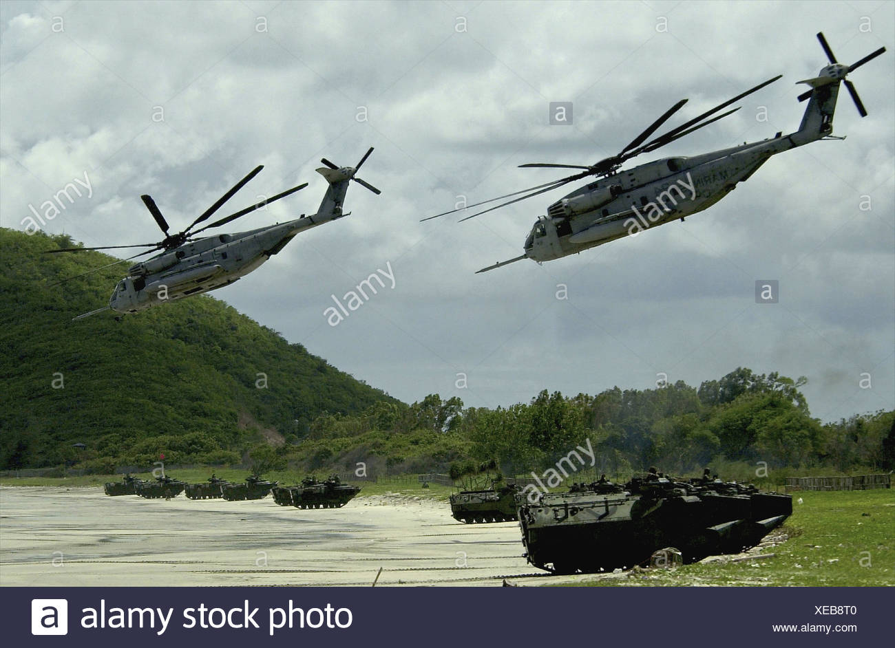 Land Amphibious Vehicle High Resolution Stock Photography and Images ...