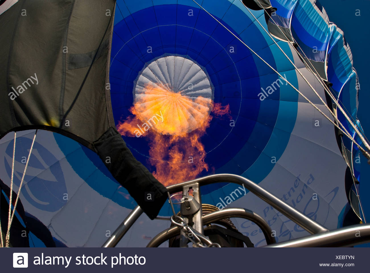 Hot Air Balloon And Flame Stock Photos & Hot Air Balloon And Flame ...