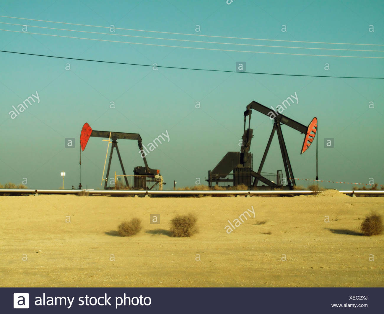 Oil Donkey High Resolution Stock Photography and Images - Alamy
