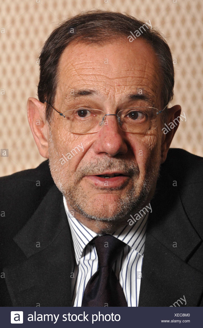 Commissioner Chief High Resolution Stock Photography and Images - Alamy