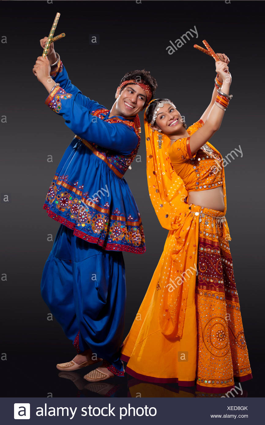 Indian Dandiya Dancing High Resolution Stock Photography and Images - Alamy
