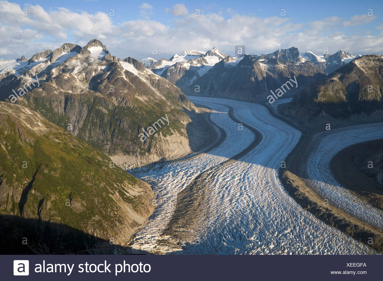 Medial Moraines High Resolution Stock Photography and Images - Alamy