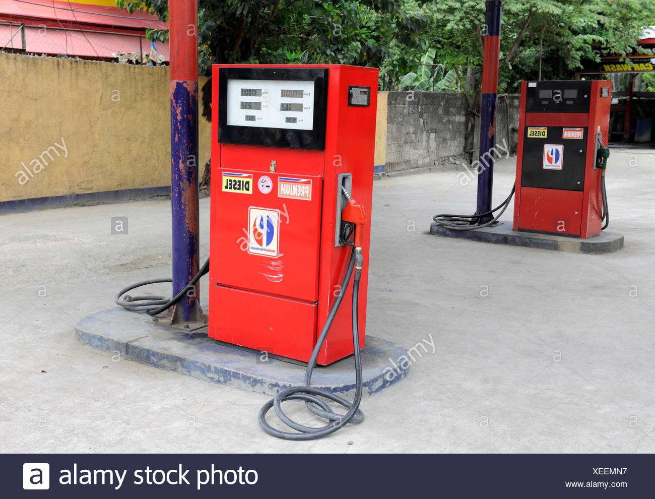 Philippine Gas Station High Resolution Stock Photography and Images - Alamy