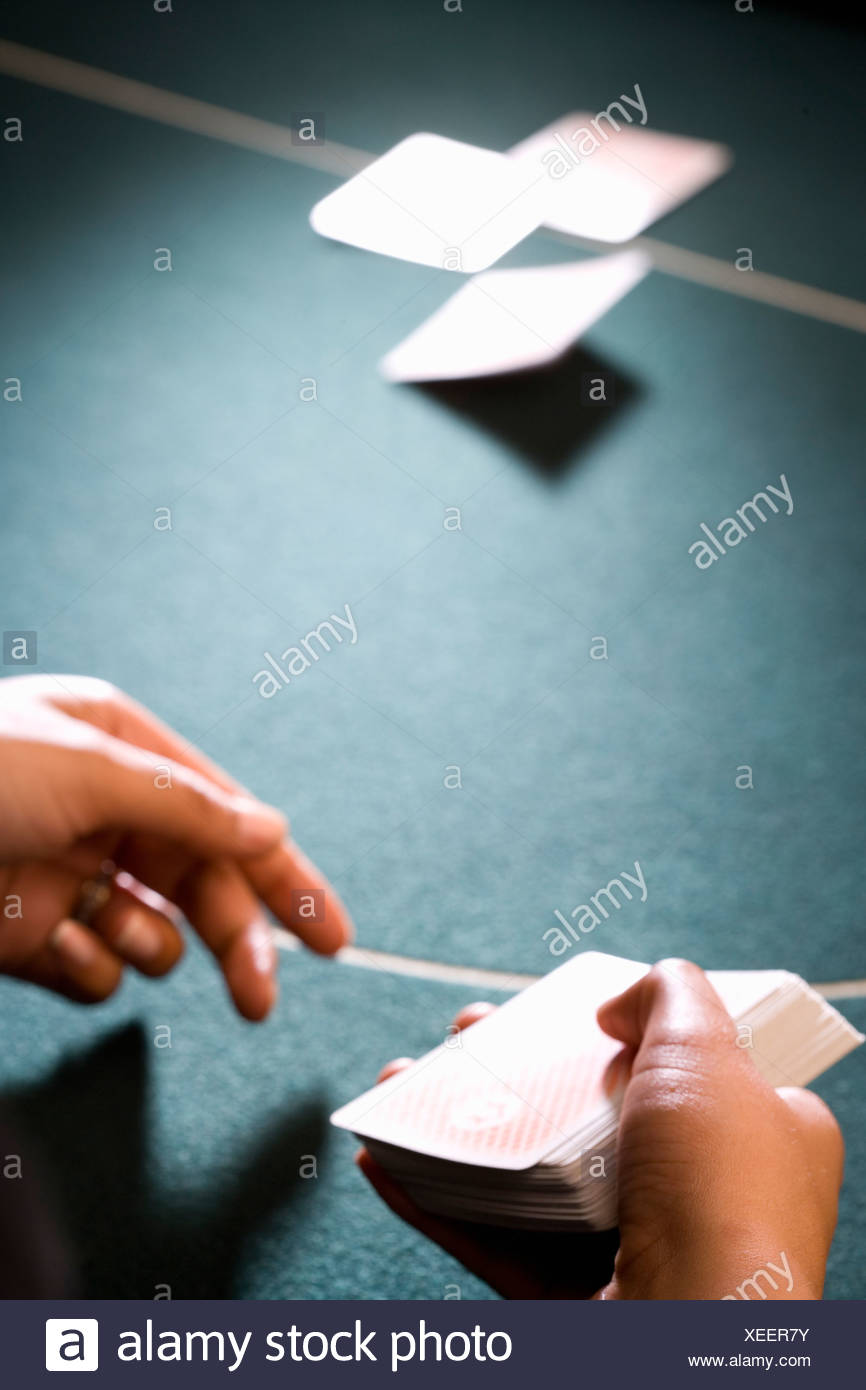 Dealing Cards Stock Photos & Dealing Cards Stock Images - Alamy