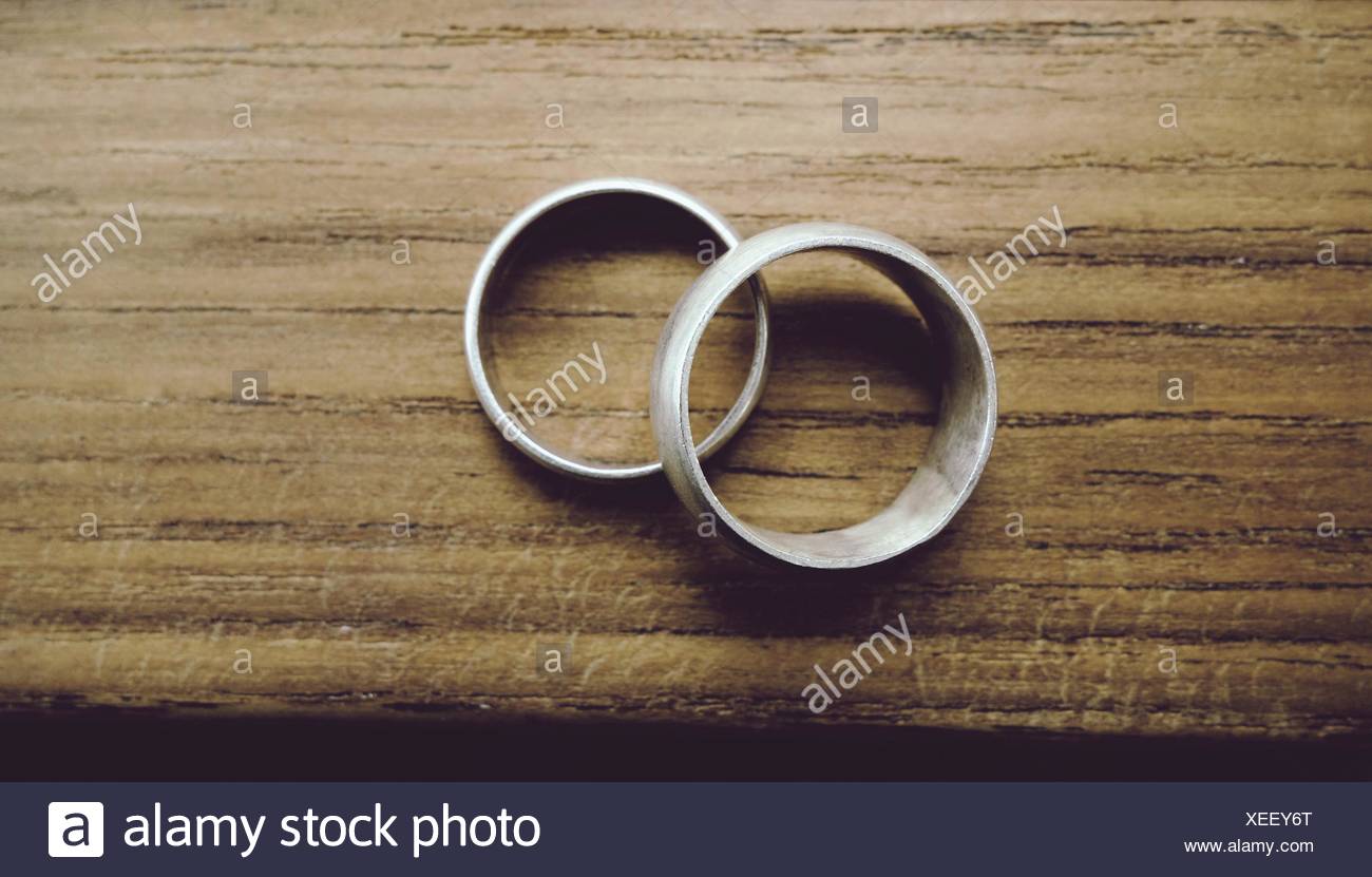 Silver Wedding Ring High Resolution Stock Photography and Images - Alamy