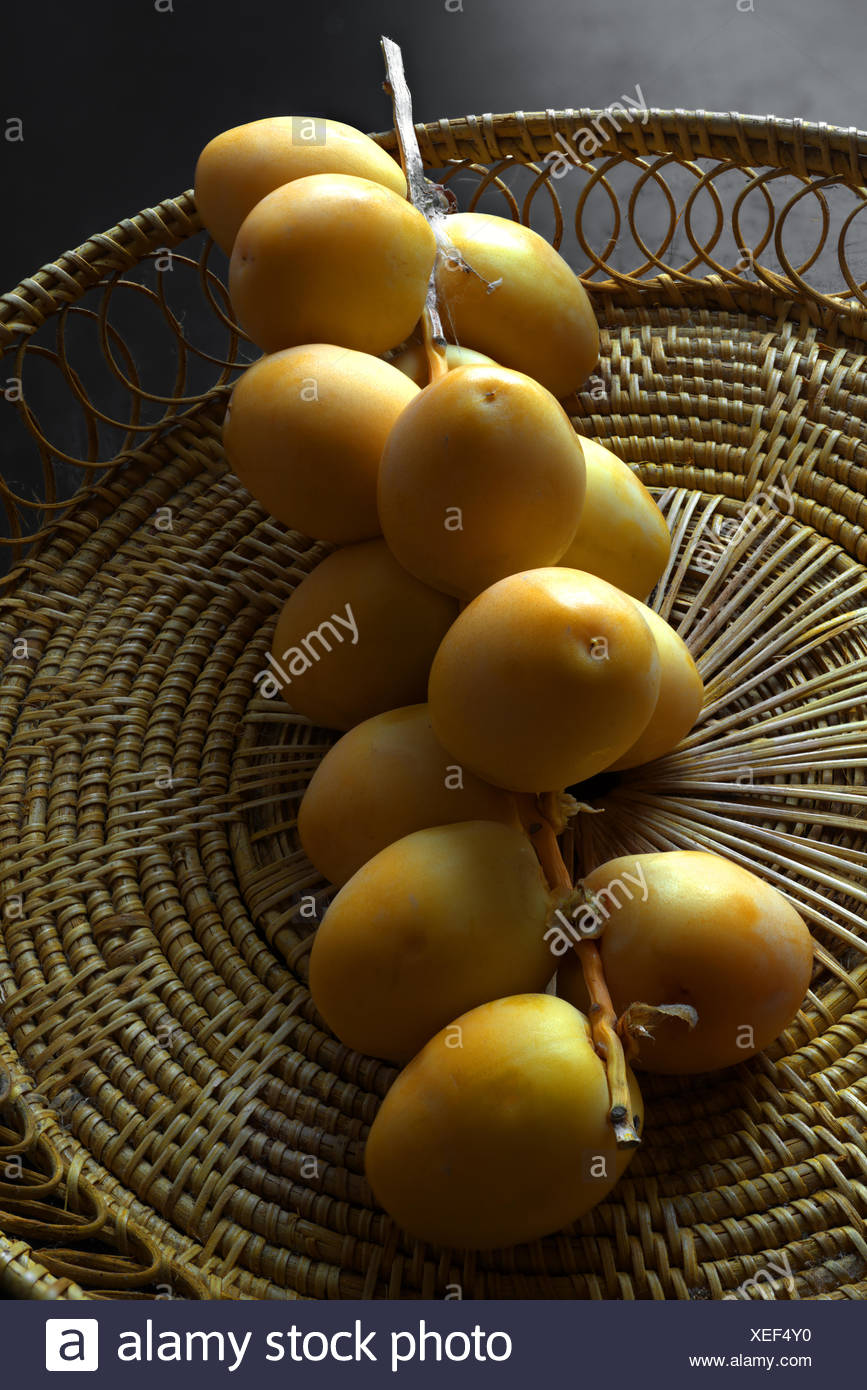 Fresh Dates Stock Photos & Fresh Dates Stock Images - Alamy